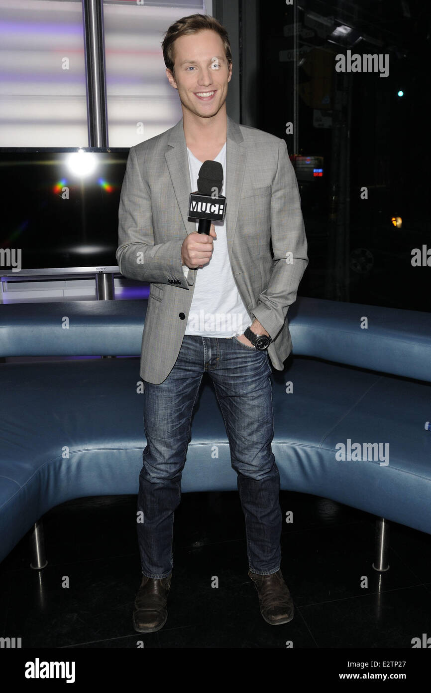 Jonathan Keltz appears on Much Music's NEW.MUSIC.LIVE, promoting the ...