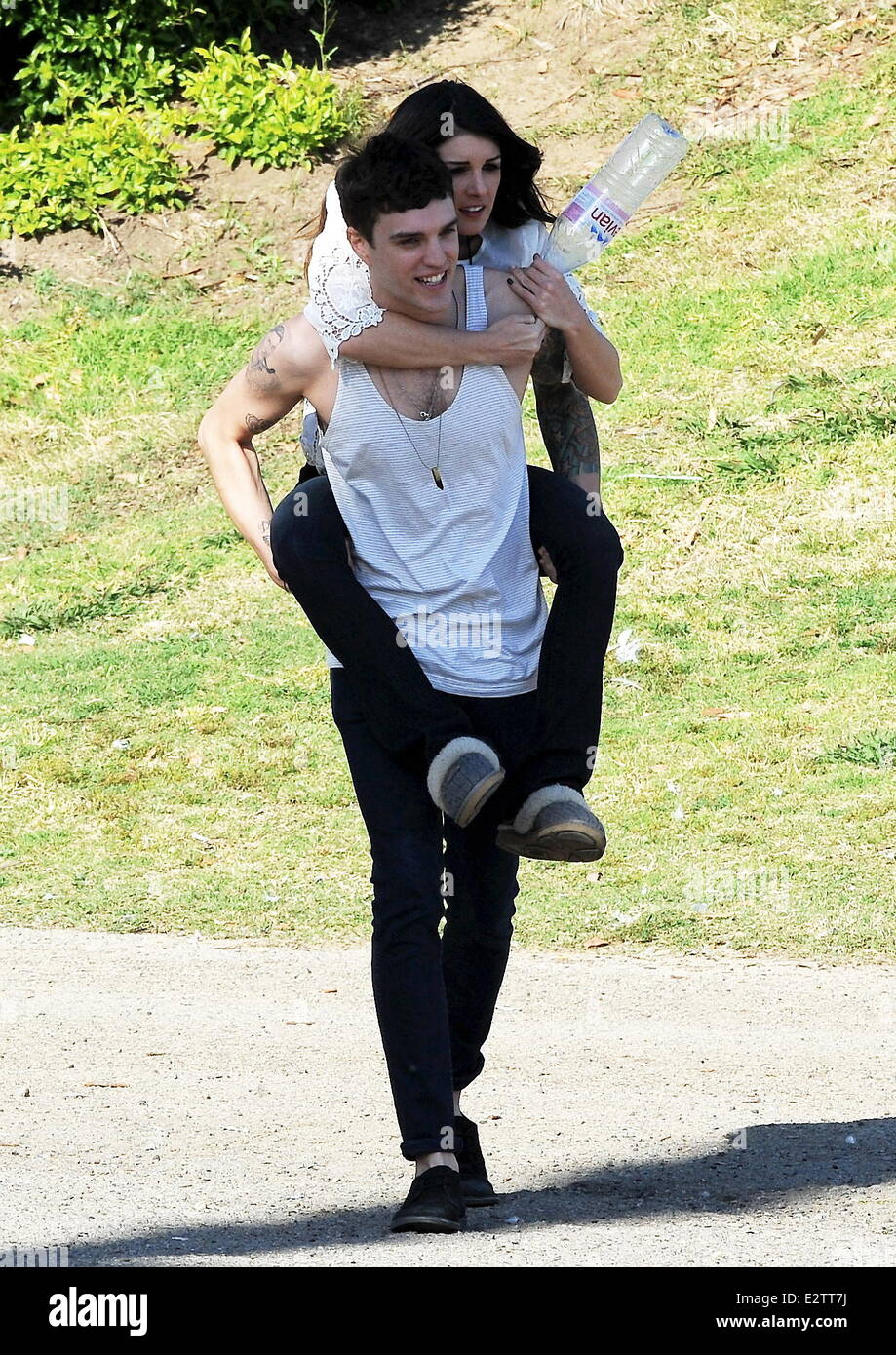 Shenae Grimes takes a break from filming '90210' to spend quality time ...