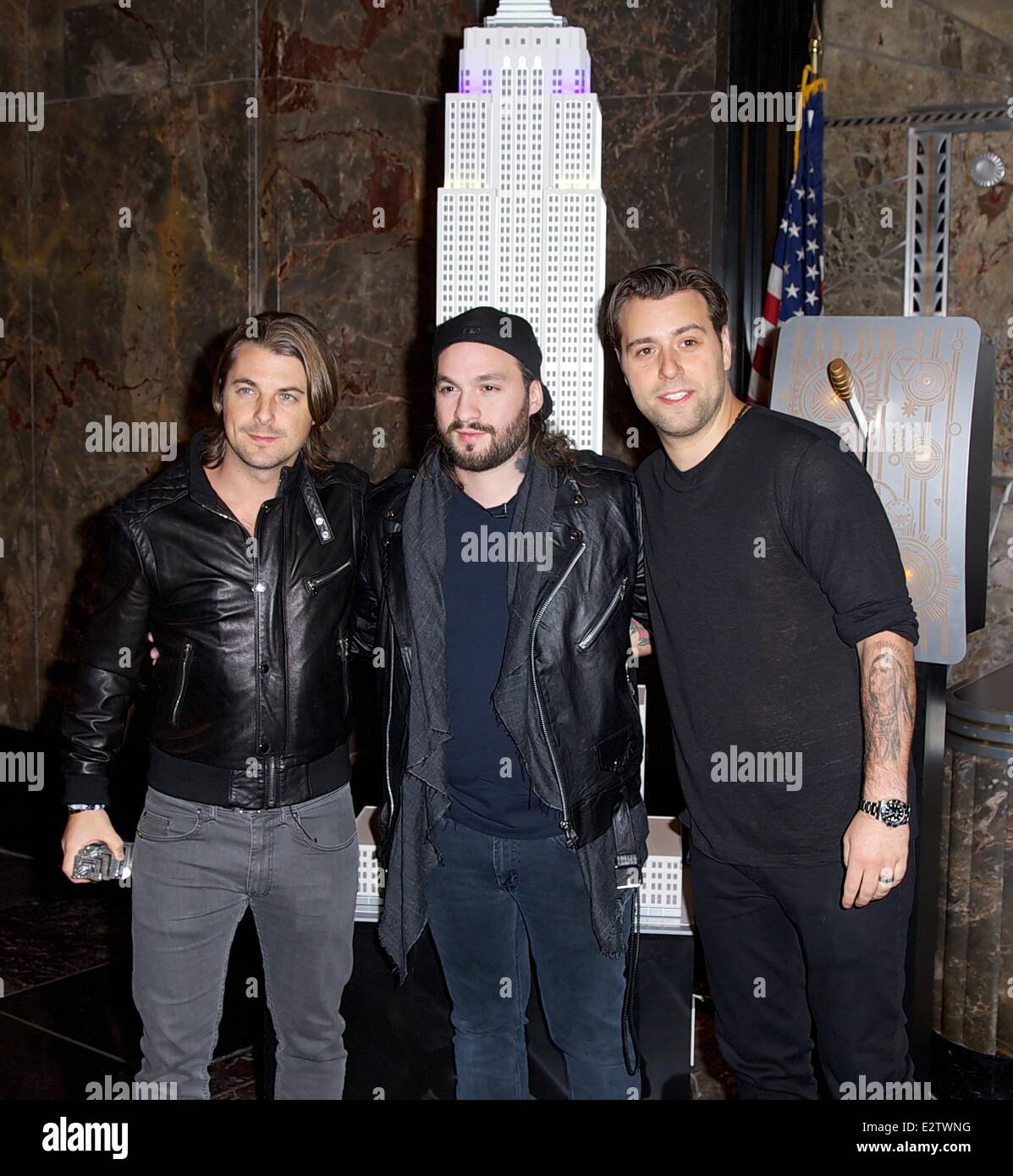 Swedish House Mafia light the Empire State Building yellow and blue ...