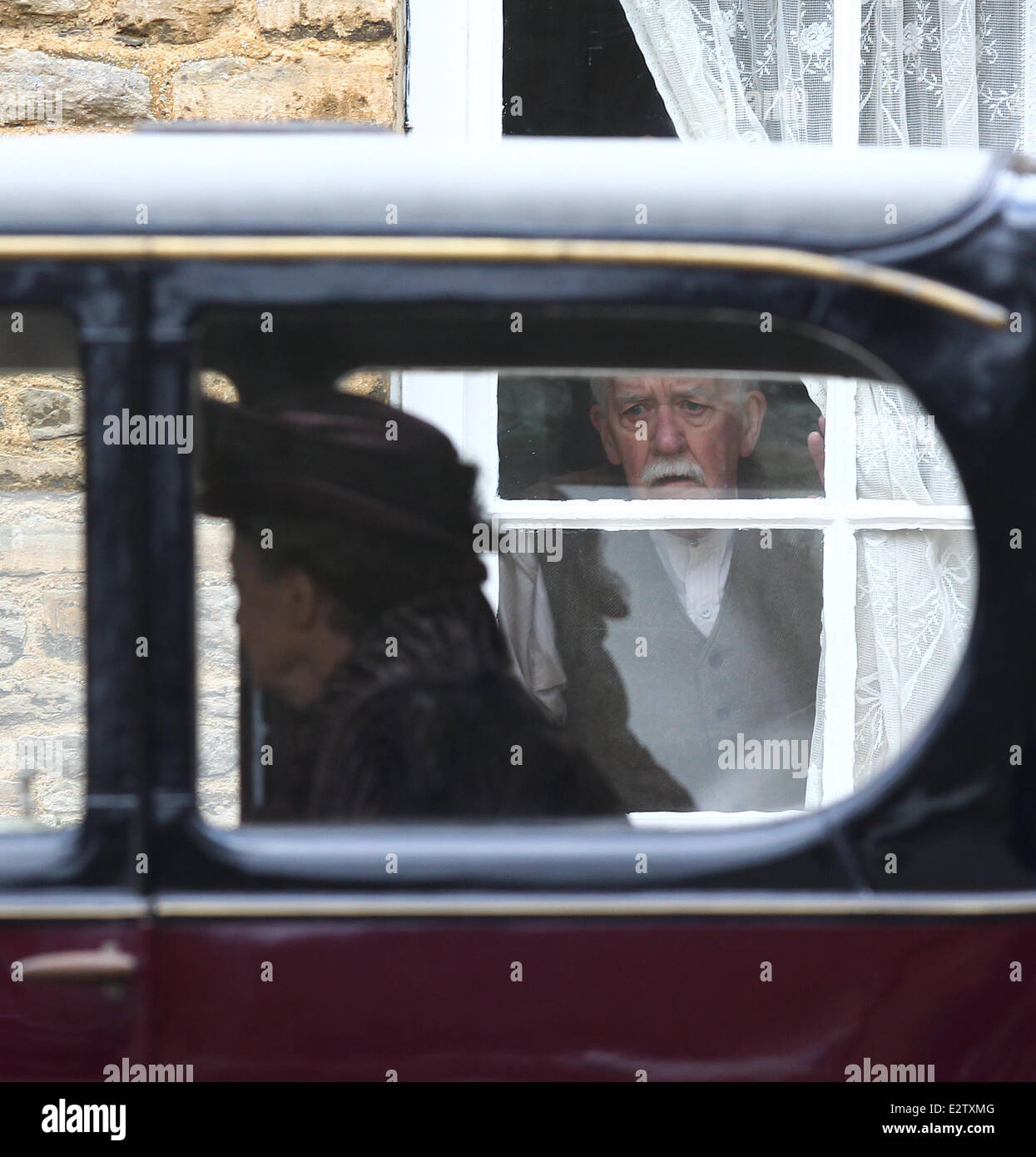 Maggie Smith Downton Abbey High Resolution Stock Photography and Images ...