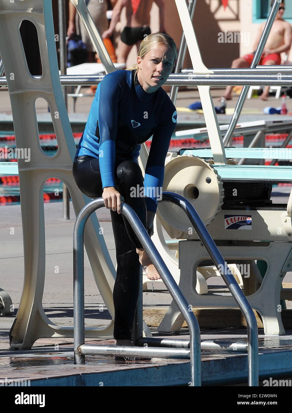 Celebrities practice their dives for the upcoming ABC show 'Splash ...