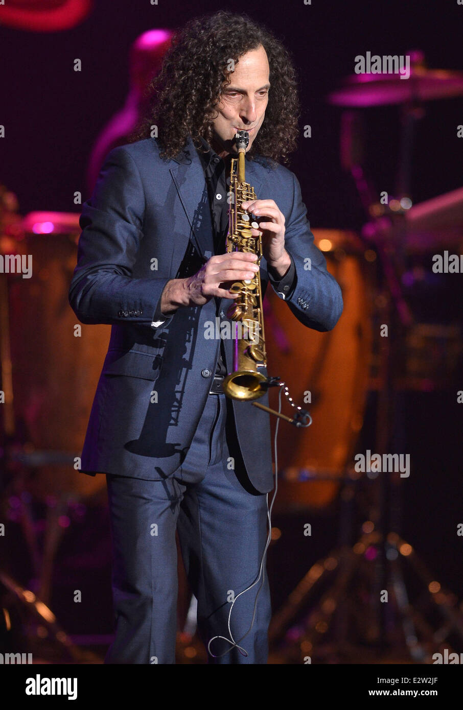 Kenny G Live