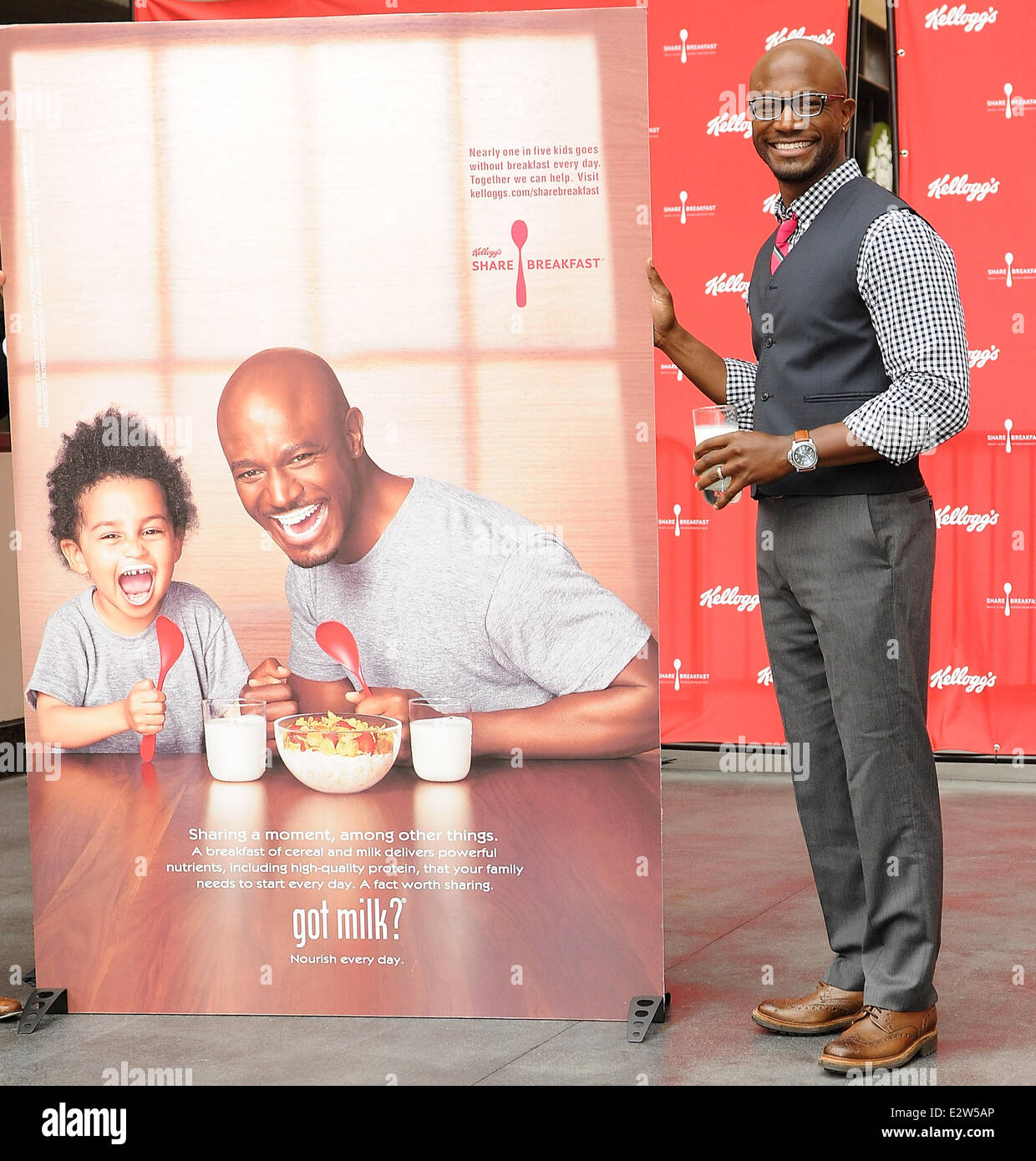 Taye Diggs unveils "Got Milk?" milk mustache ad at the Hollywood ...
