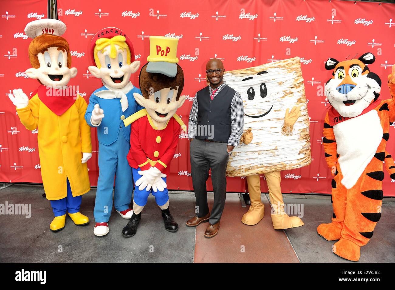 Taye Diggs unveils "Got Milk?" milk mustache ad at the Hollywood ...
