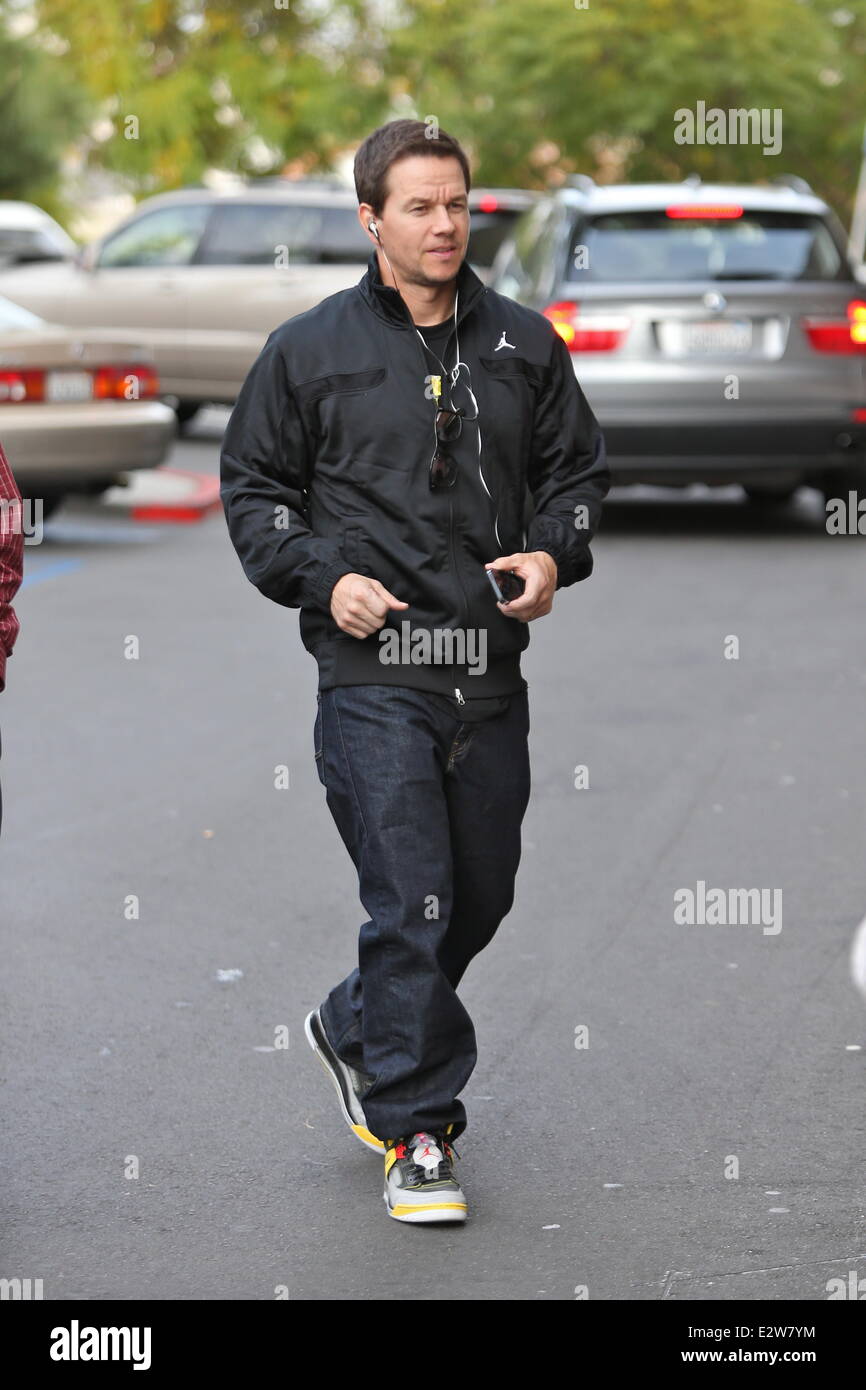 Mark Wahlberg seen at Ralph's supermarket with two friends Featuring ...