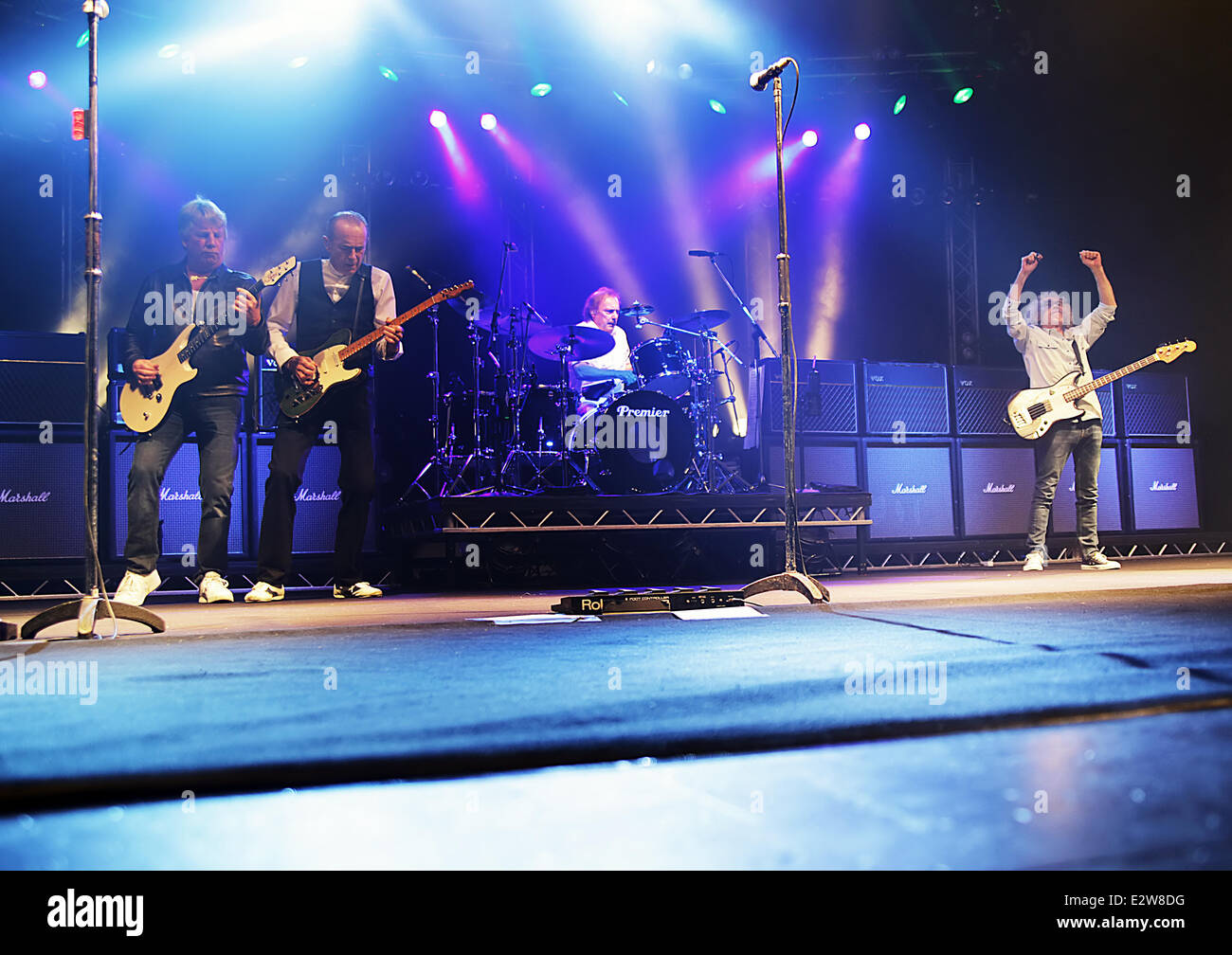 Status quo 2013 manchester hi-res stock photography and images - Alamy