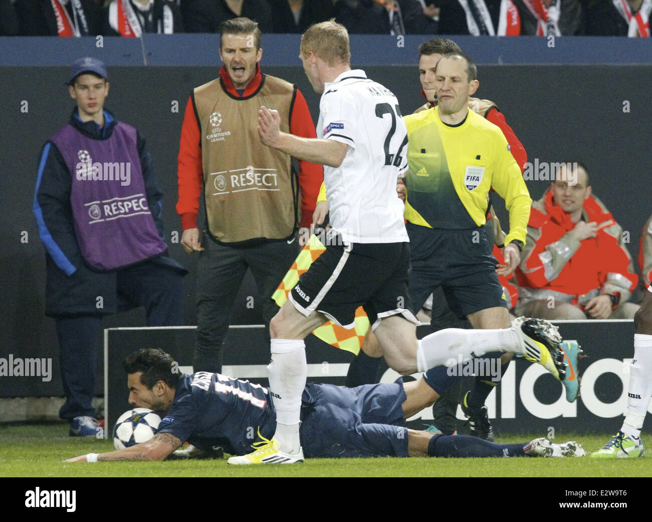 Paris Saint Germain vs Valencia CF in the Round of 16 2nd Leg at Parc ...