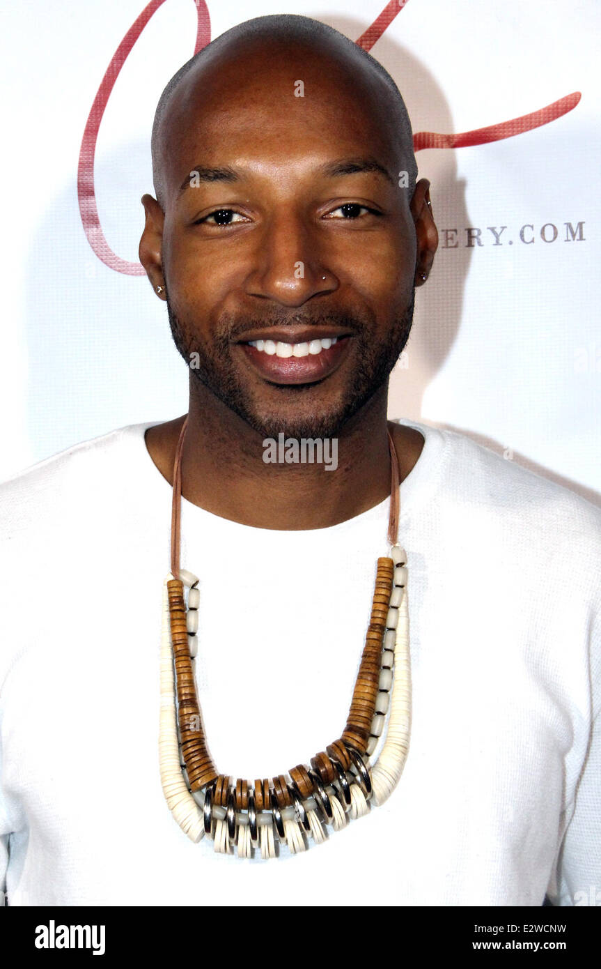 Celebrity Jeweler Michael Raven's Private Cocktail Party - The ...