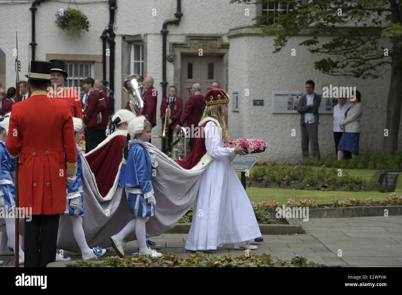 Peebles, UK. 21 June 2014 Peebles Beltane "Red Letter Day" Crowned ...