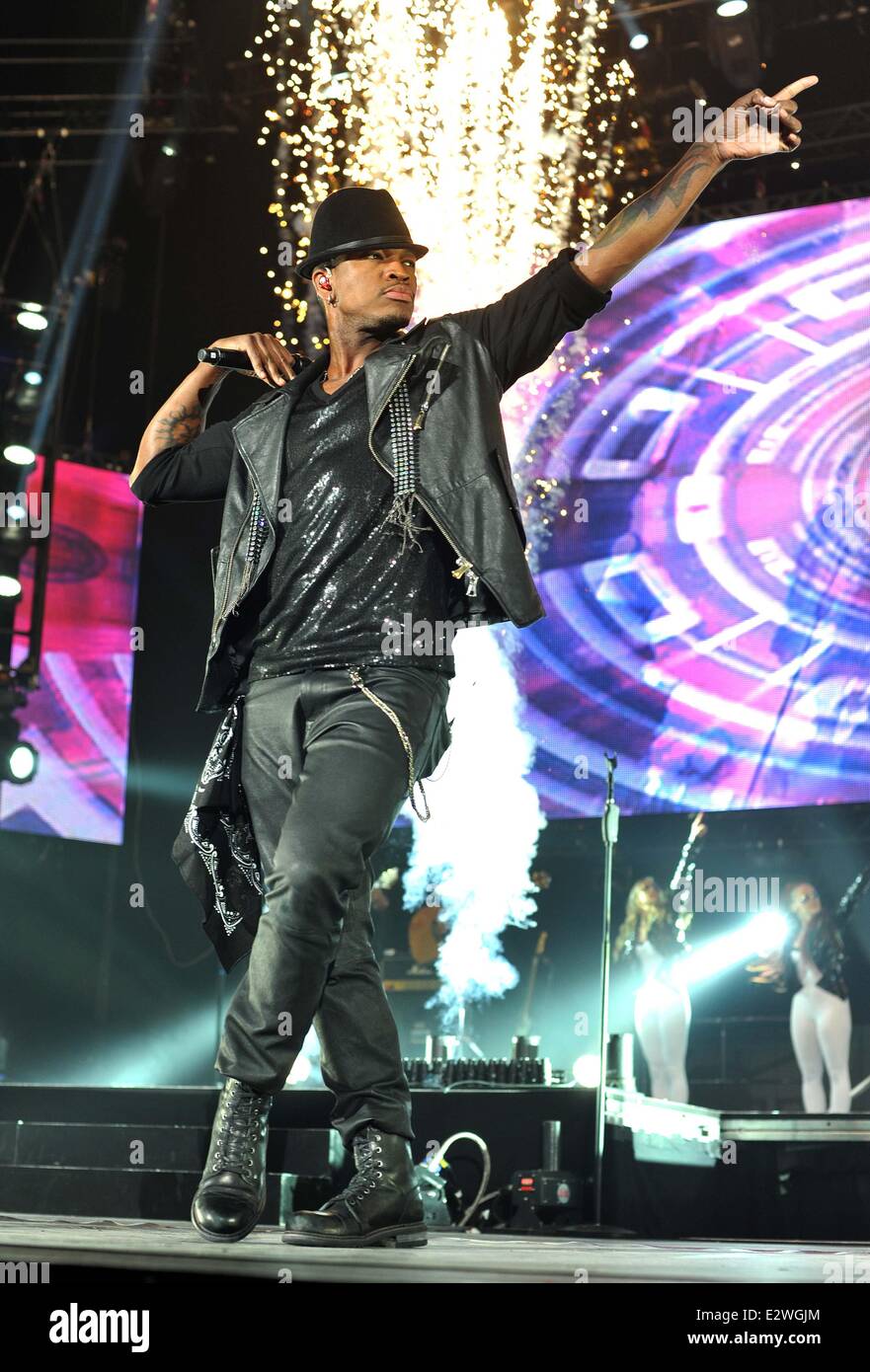 Ne-Yo performing on his R.E.D Tour at the O2 Arena Featuring: Ne-Yo ...