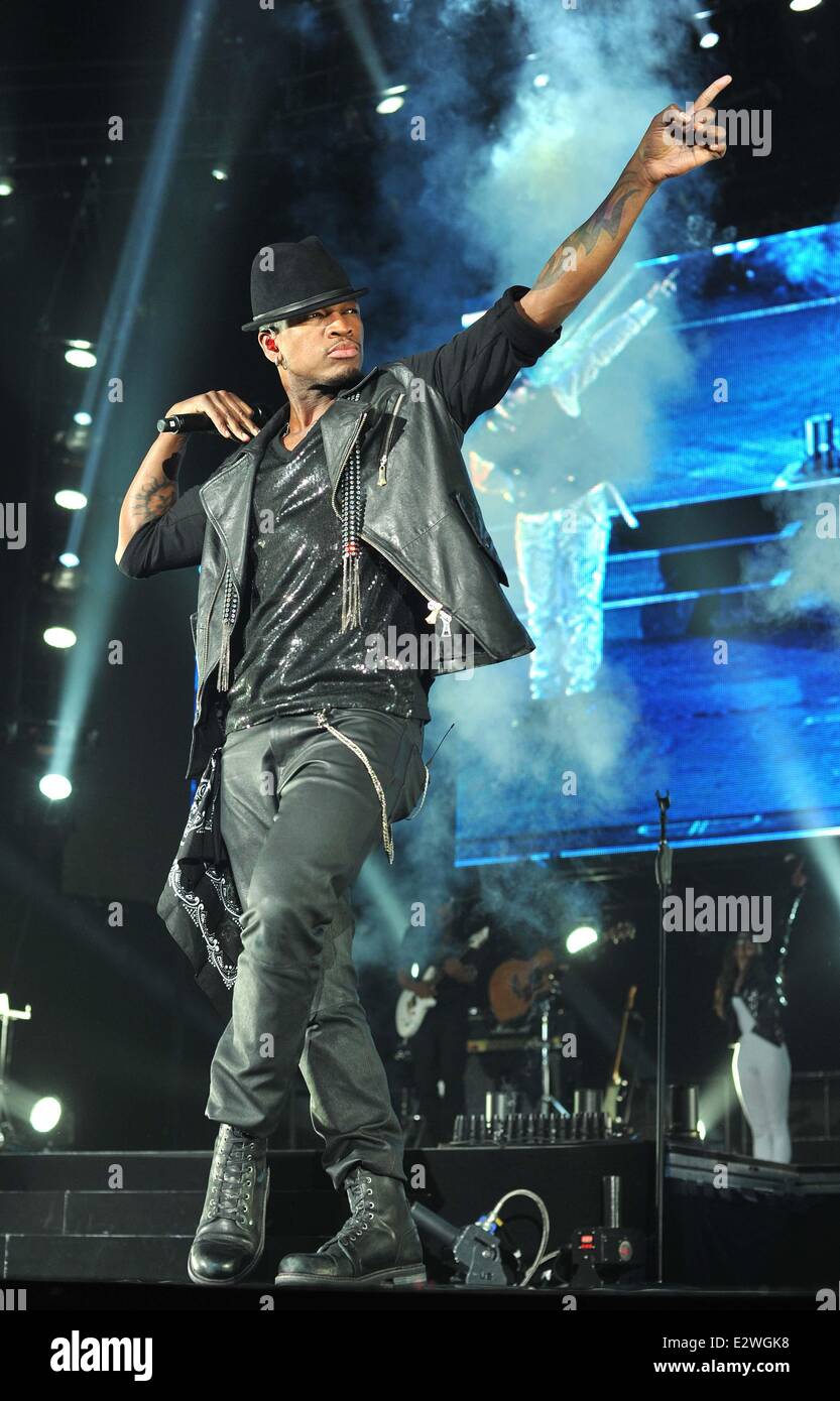 Ne-Yo performing on his R.E.D Tour at the O2 Arena Featuring: Ne-Yo ...