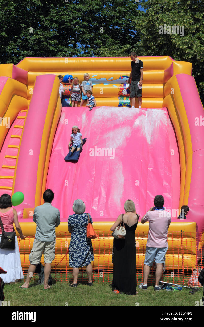 Wimbledon Common, London SW19 UK. 21st June 2014. Children on the ...