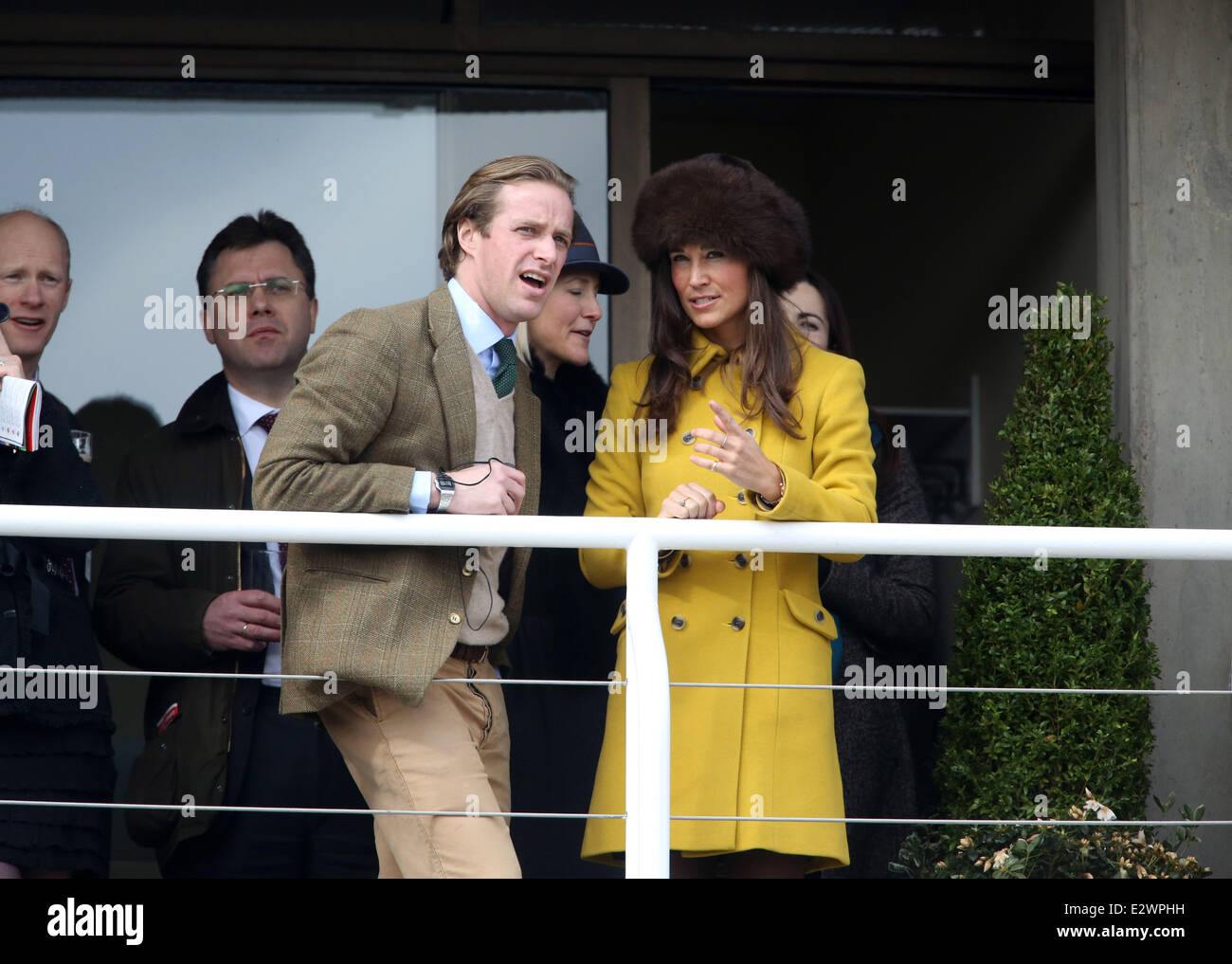 Tom kingston and pippa middleton hi-res stock photography and images ...