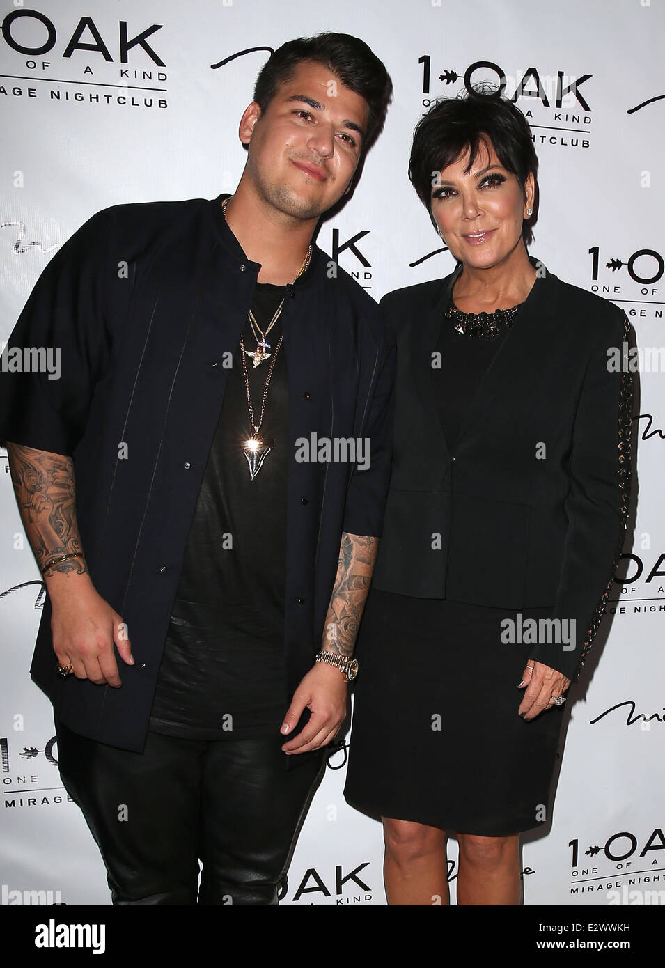 1 Oak Nightclub celebrates Rob Kardashian's 26th Birthday inside Mirage ...