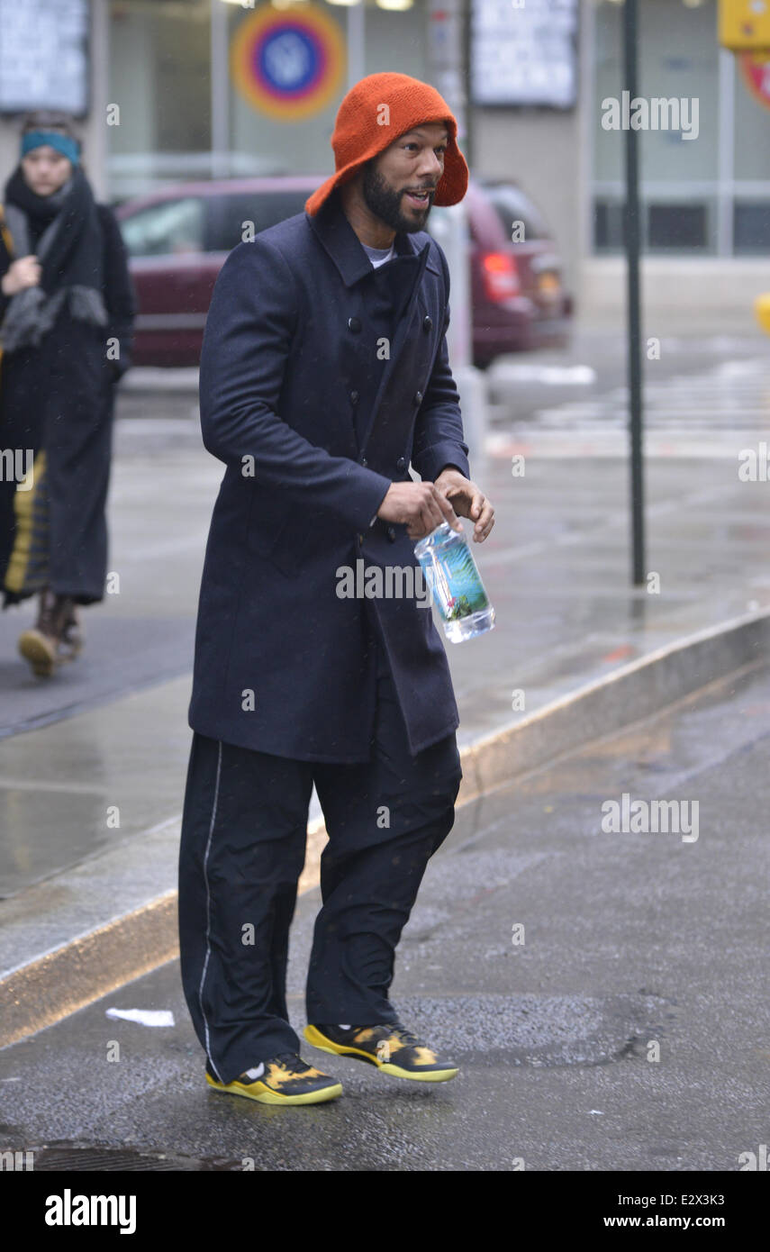 Rapper/Actor Common seen out trying to catch a cab in Manhattan ...