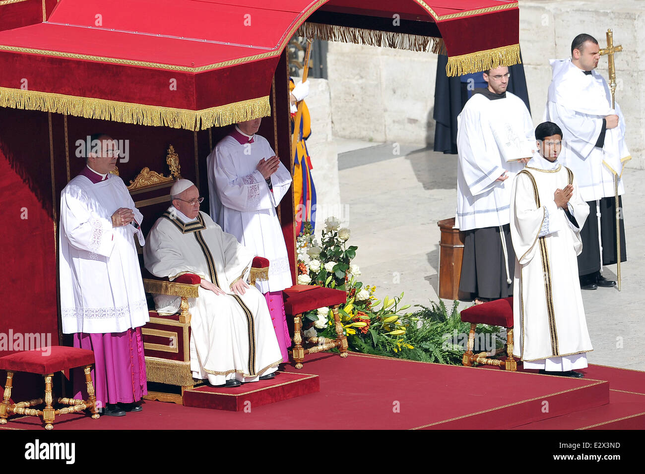 The inauguration of Pope Francis in St Peter's Square Featuring: Pope ...