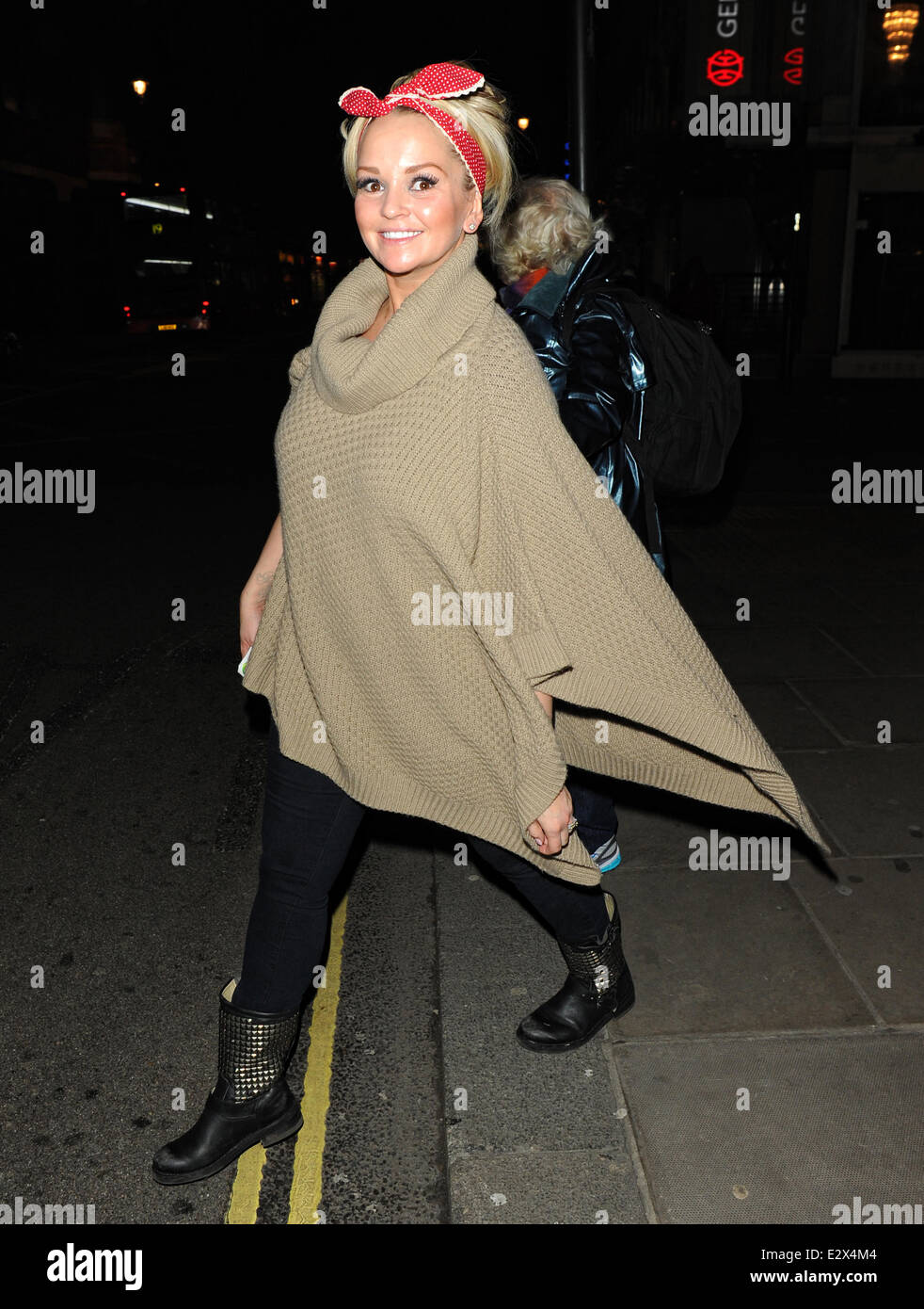 Pregnant Jennifer Ellison leaves The Palace Theatre after performing in ...