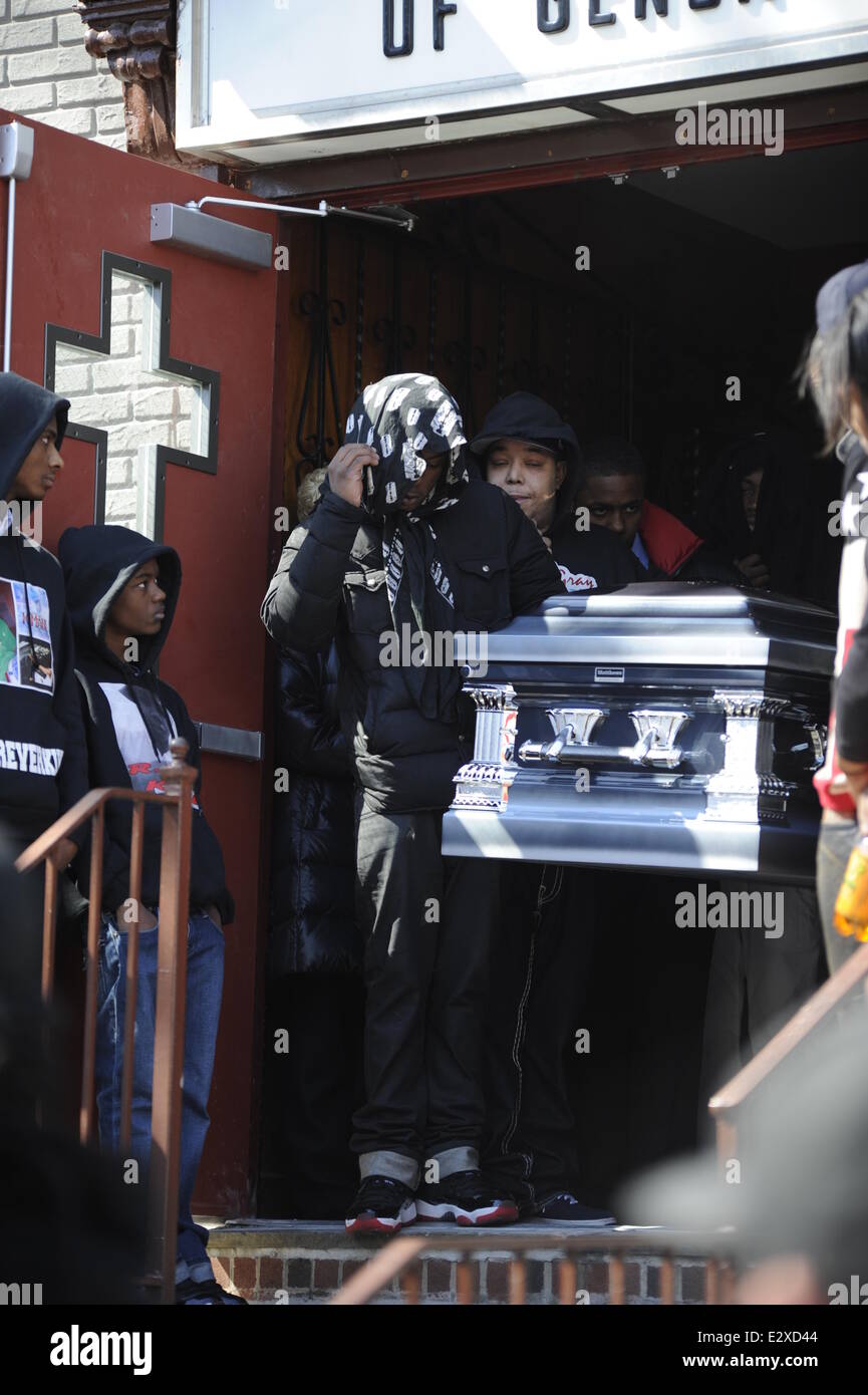 Funeral for slain teen Kimani Gray held at St. Catherine of Genoa ...