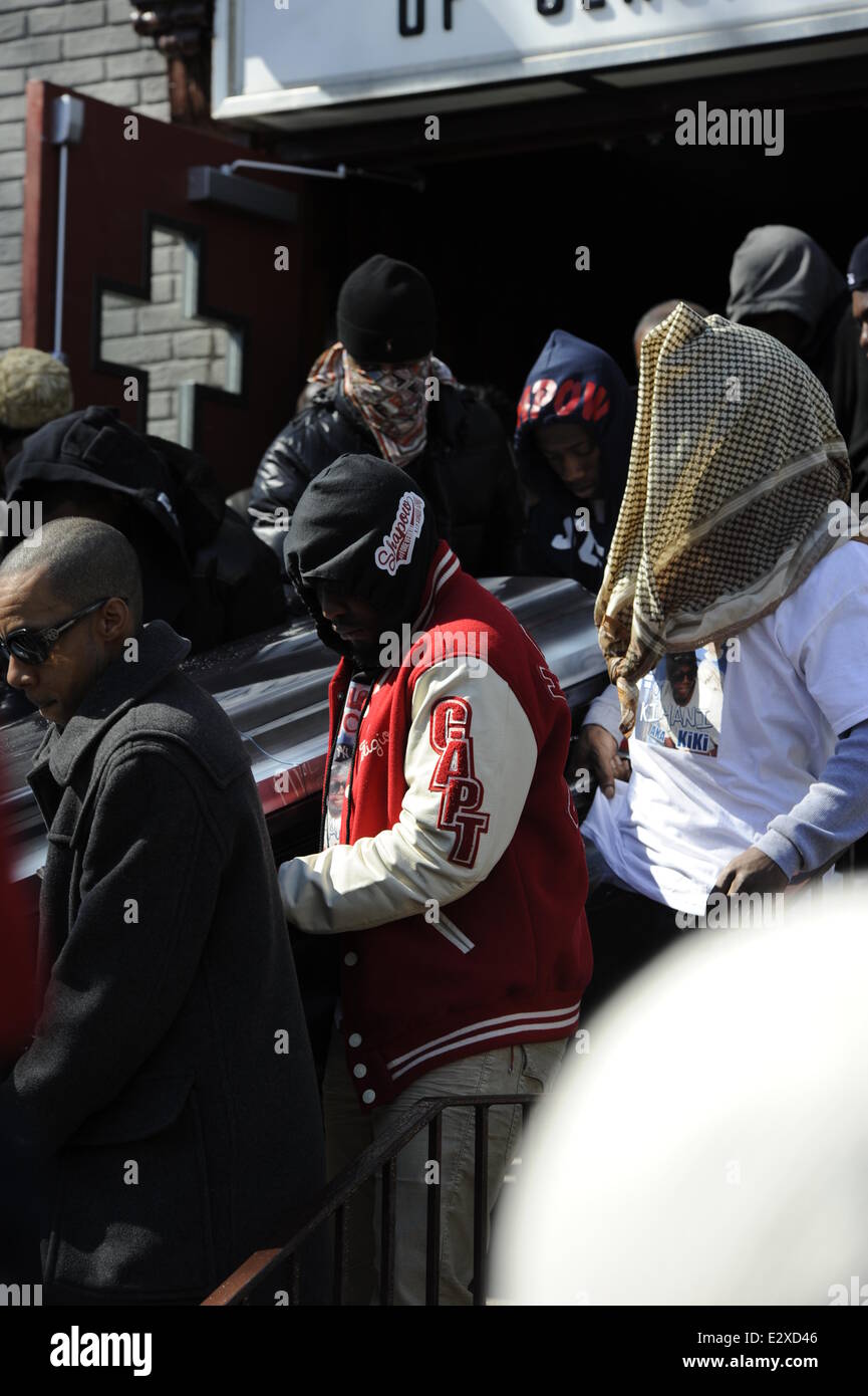 Kimani Gray is layed to rest nearly 2 weeks after he was shot and ...