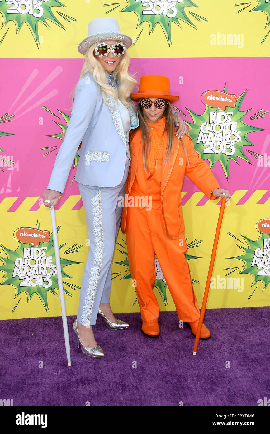 Kesha and louie sebert hi-res stock photography and images - Alamy