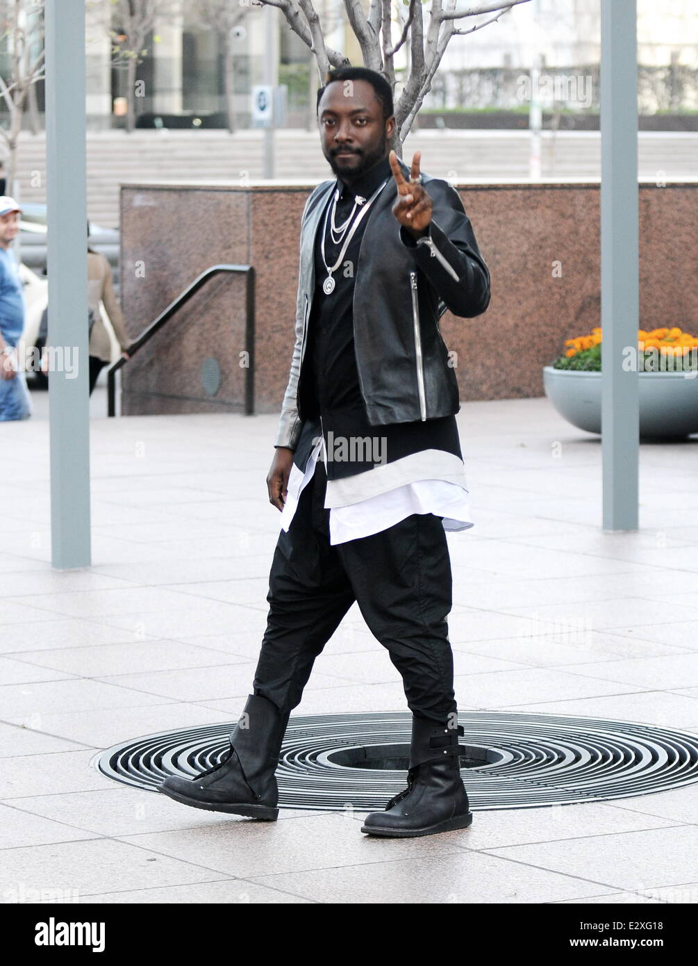 Black Eyed Peas front man will.i.am filming on location his new music ...