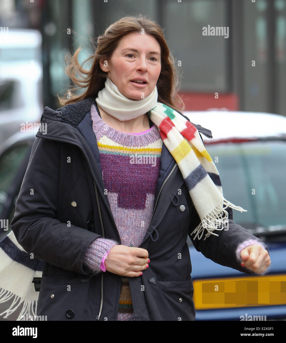 Jools Oliver returns to her Range Rover after dropping her children off ...