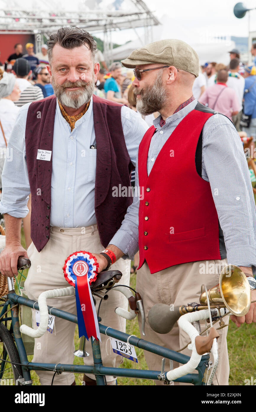 Bakewell, Derbyshire, UK. 21st June, 2014. A vintage bike event, L ...