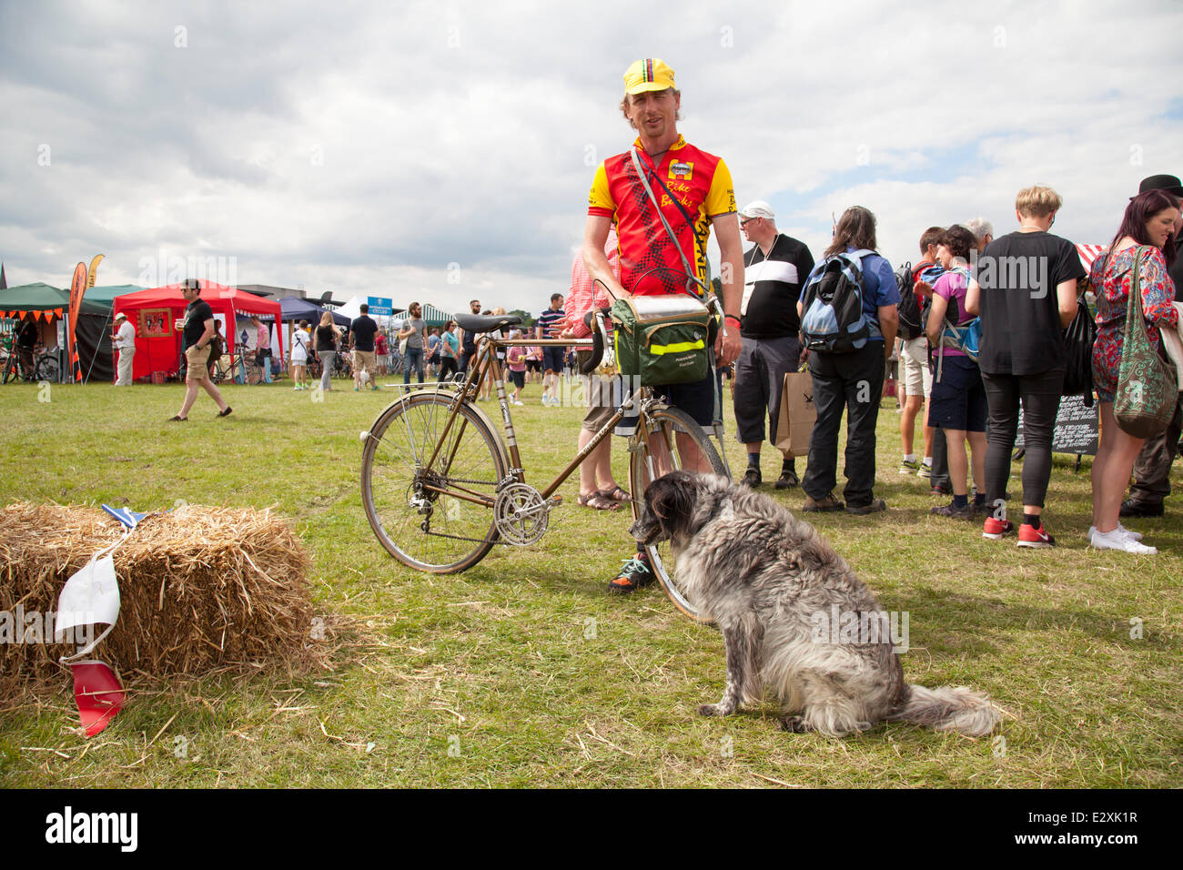 A vintage bike event, L'Eroica Britannia, taking place in Bakewell ...