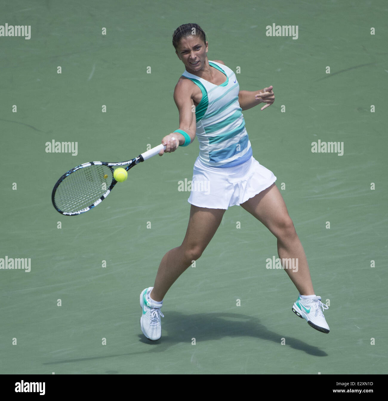 Sara rus hi-res stock photography and images - Alamy