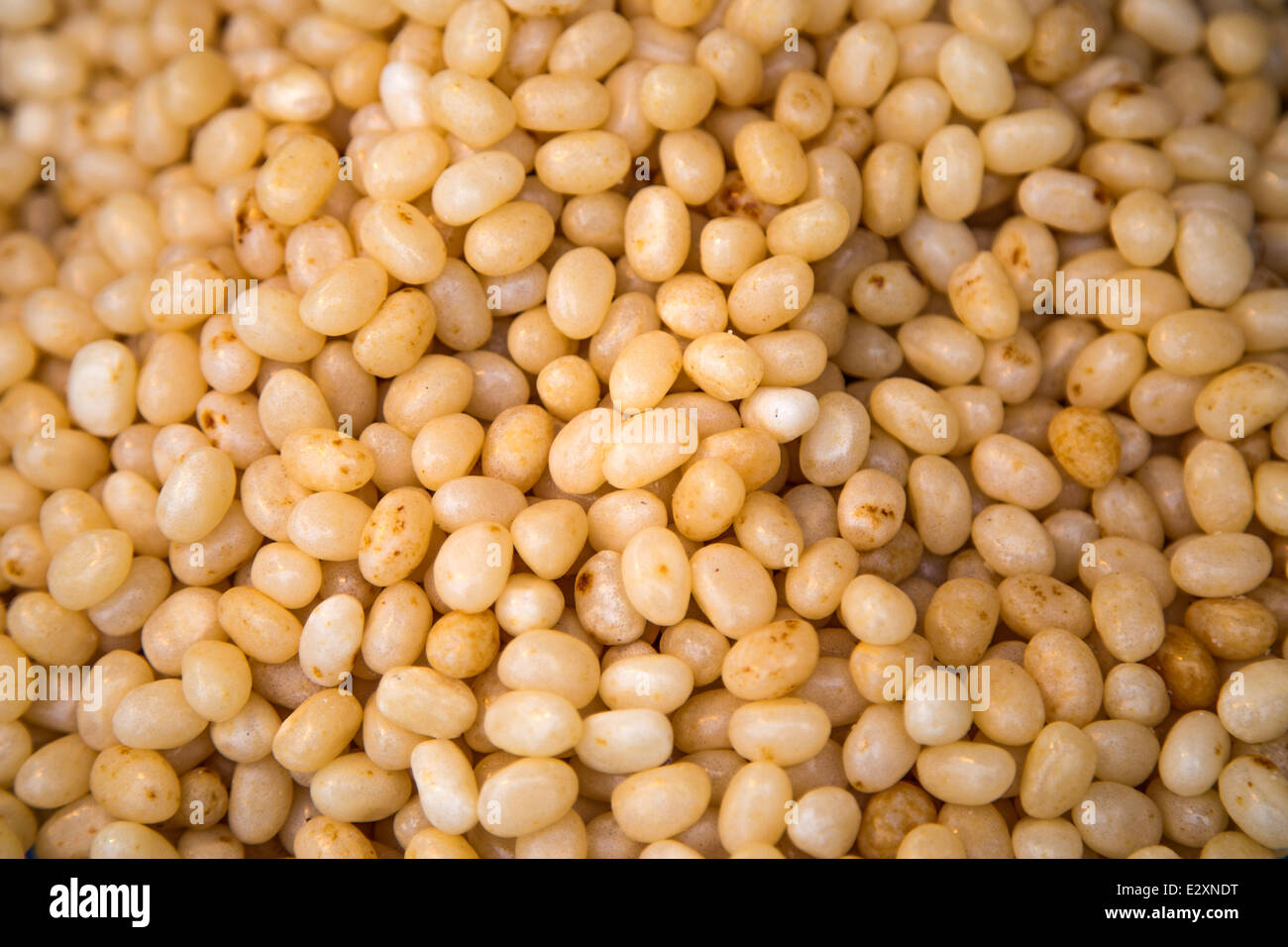 Dragee hi-res stock photography and images - Alamy