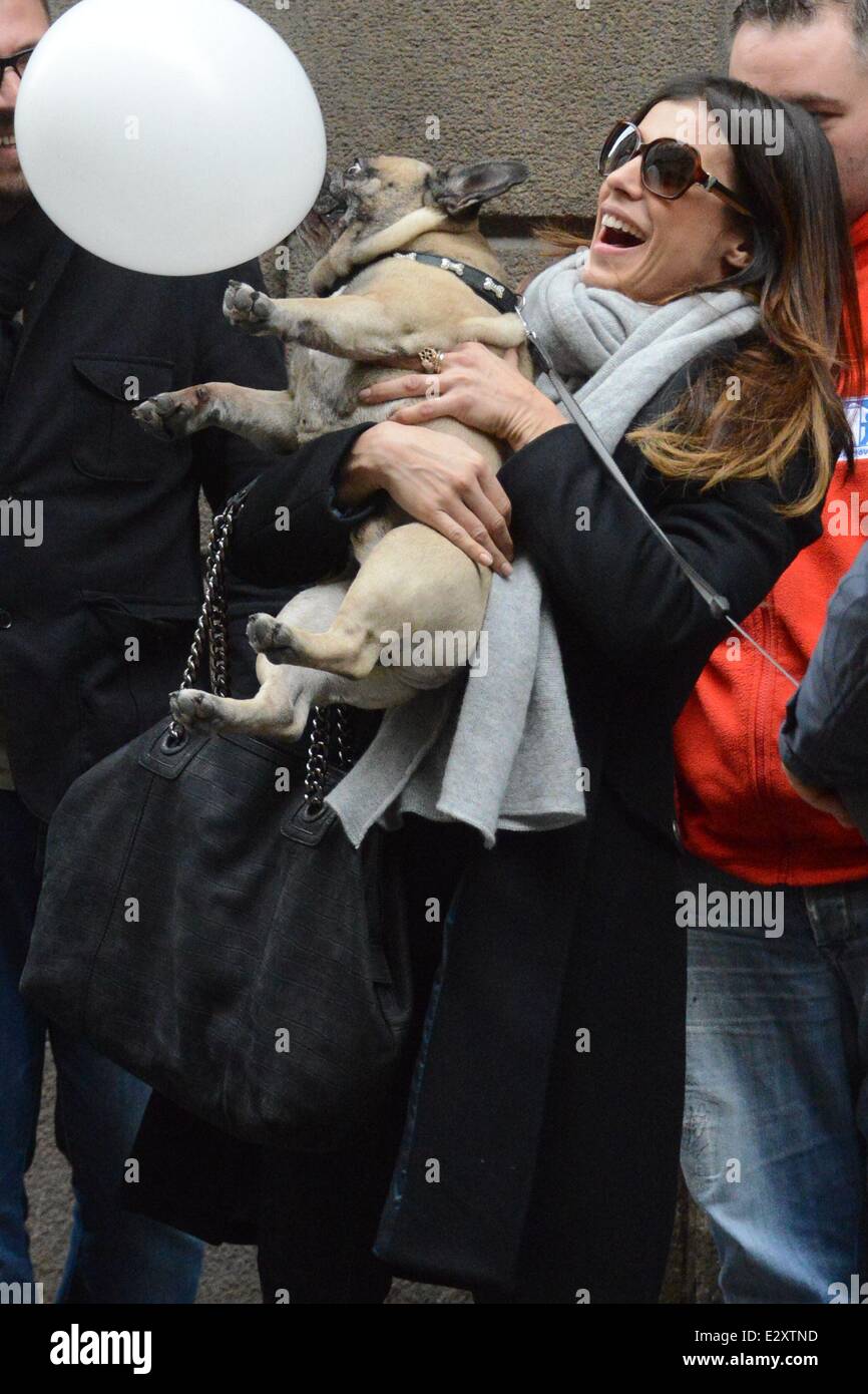 Elisabetta Canalis and new boyfriend Marcus Kowal seen shopping in ...