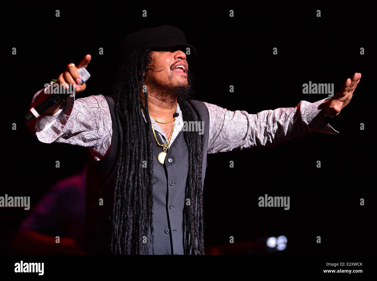 Reggae vocalist Maxi Priest performs live at Miramar Cultural Center ...