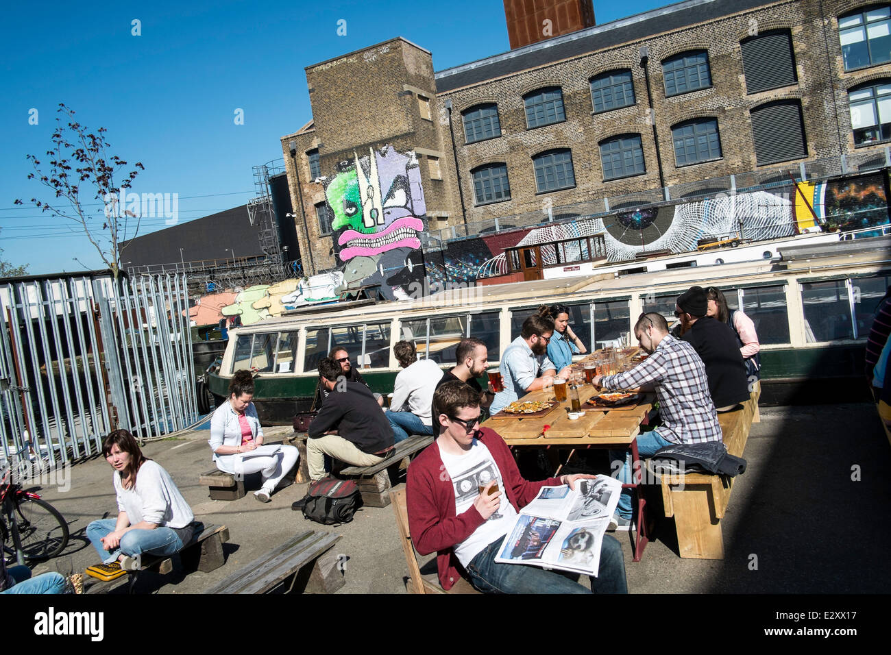 Bar by Lee River, Hackney Wick, London, United Kingdom Stock Photo - Alamy
