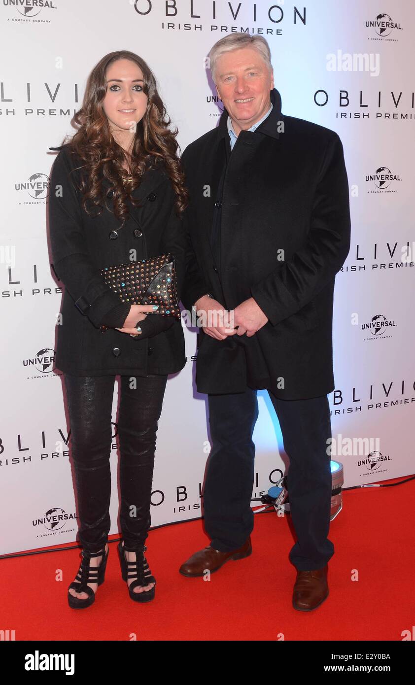 Daughter of kenny hi-res stock photography and images - Alamy