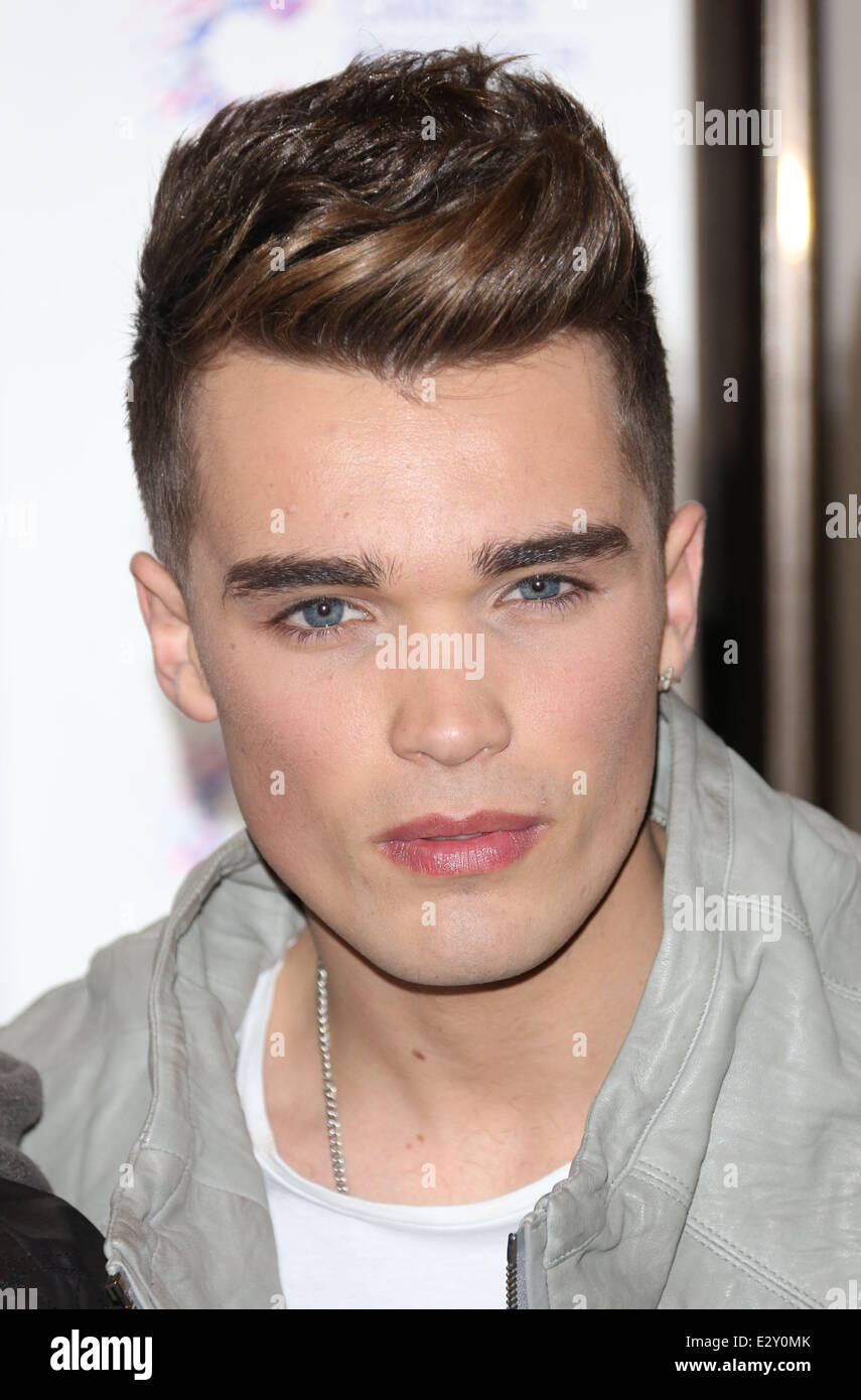 James Ingham hosts James' Jog-On to Cancer UK charity fundraiser held ...