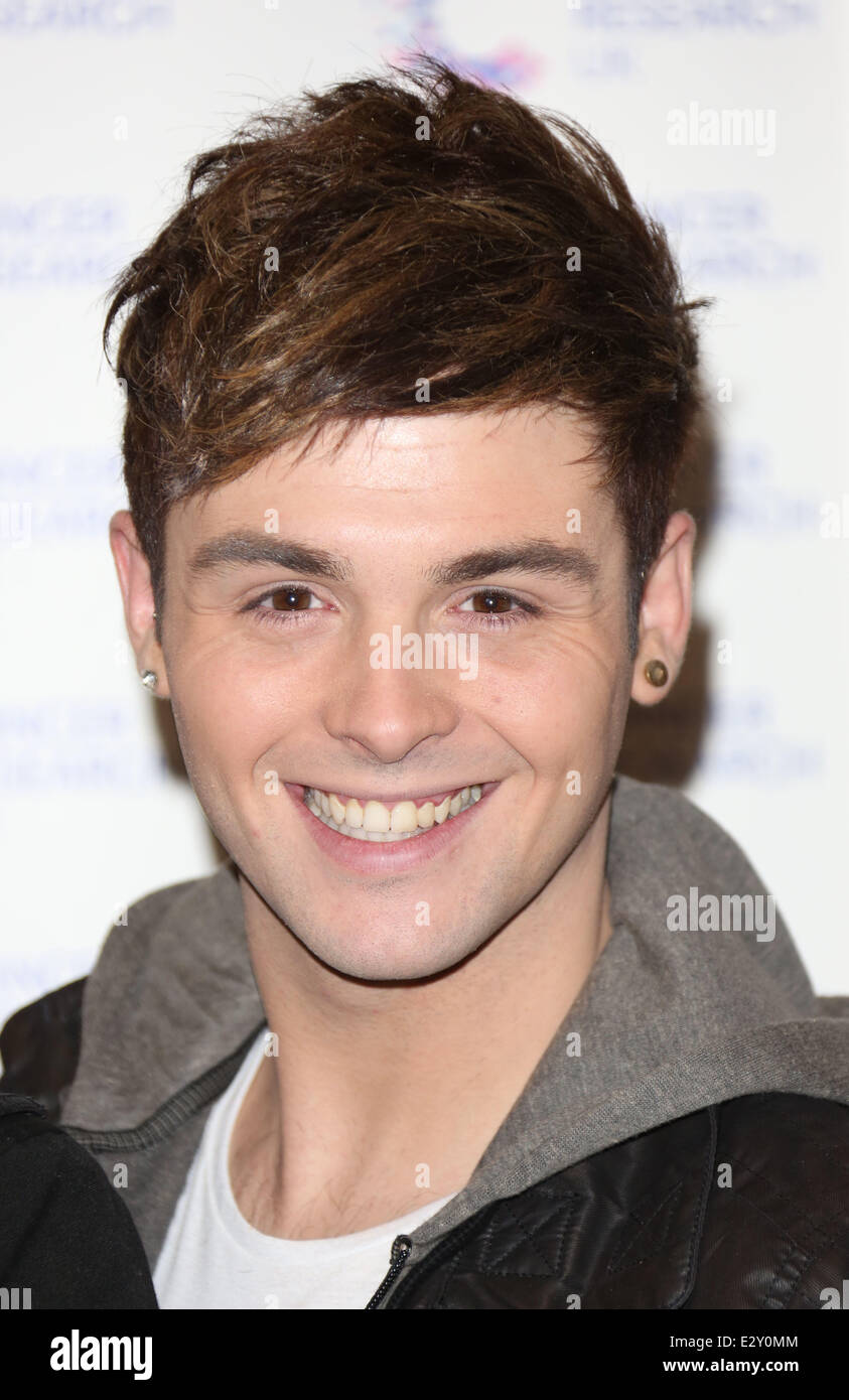 James Ingham hosts James' Jog-On to Cancer UK charity fundraiser held ...