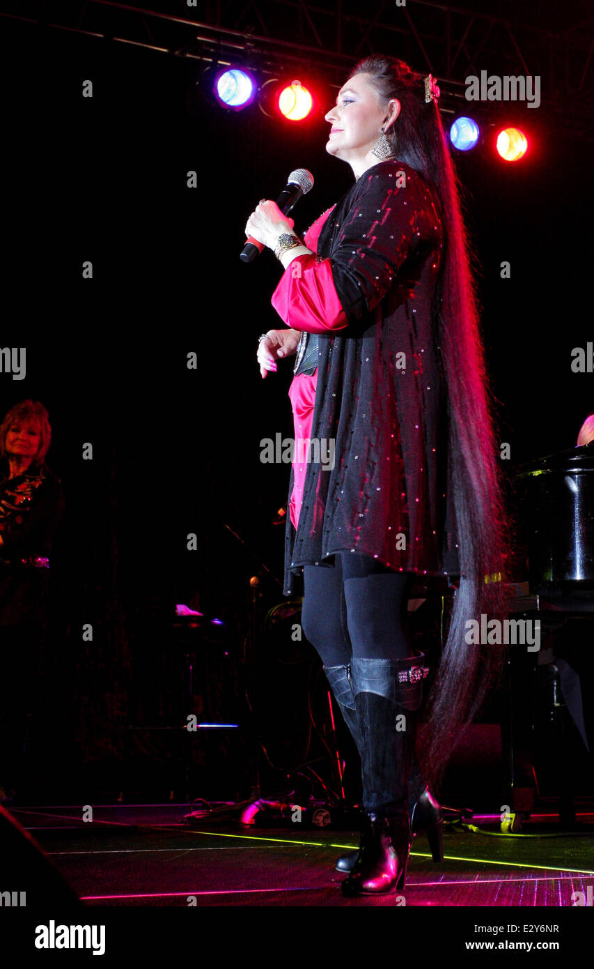 Gayle live concert hi-res stock photography and images - Alamy