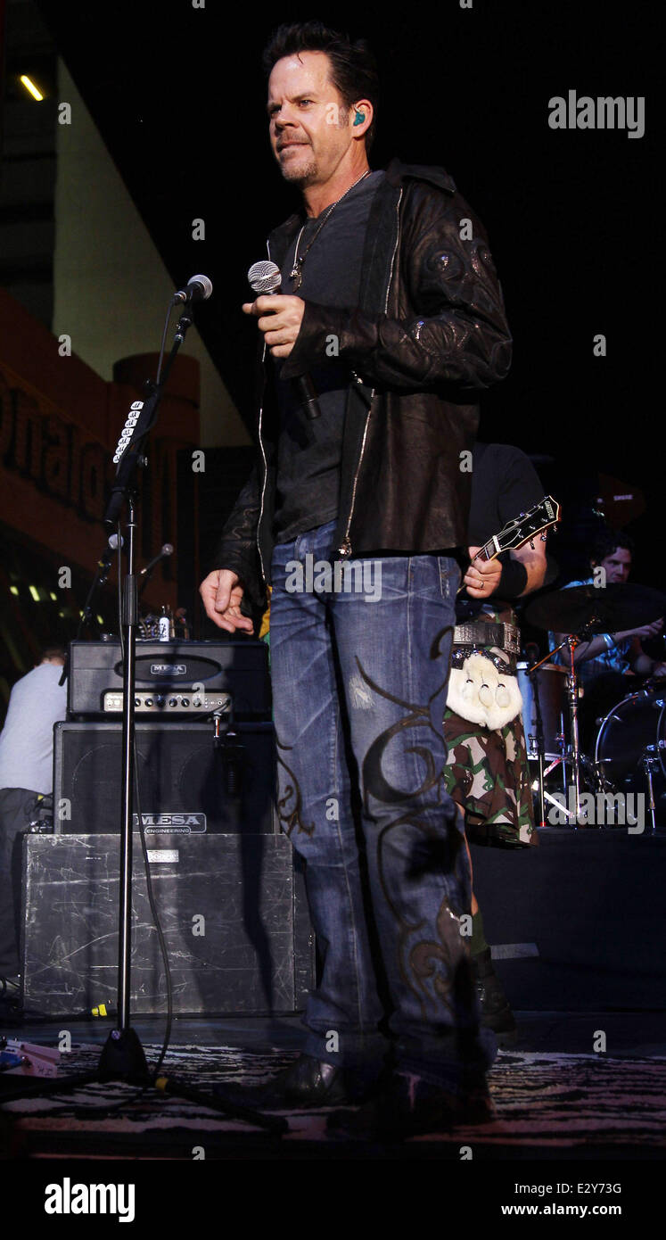 Gary Allan Home Address