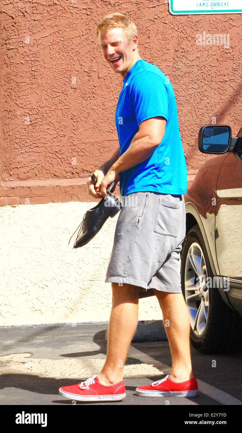 Sean Lowe arrives at the studios for a final dance rehearsal for ...