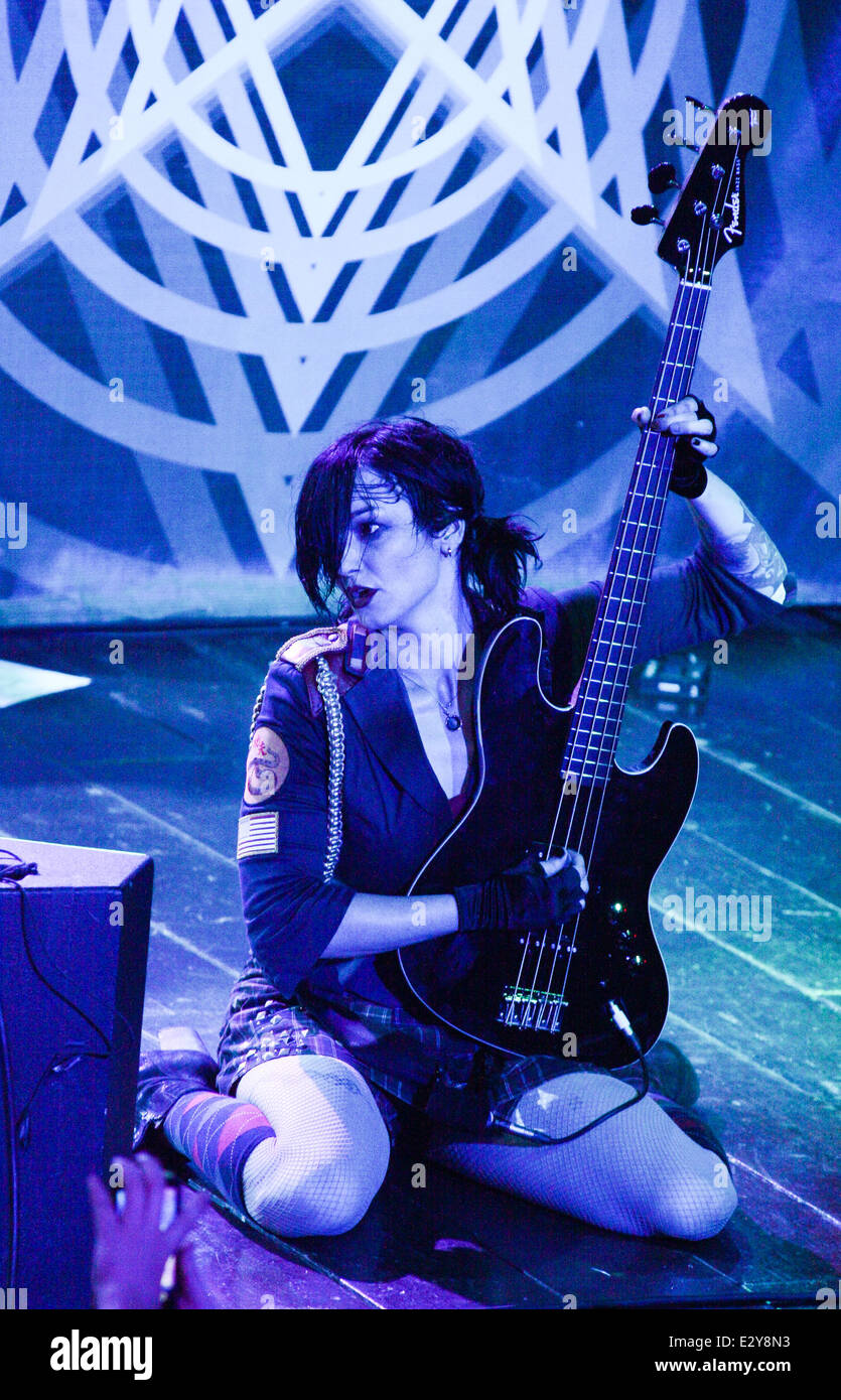 Lyn z hi-res stock photography and images - Alamy