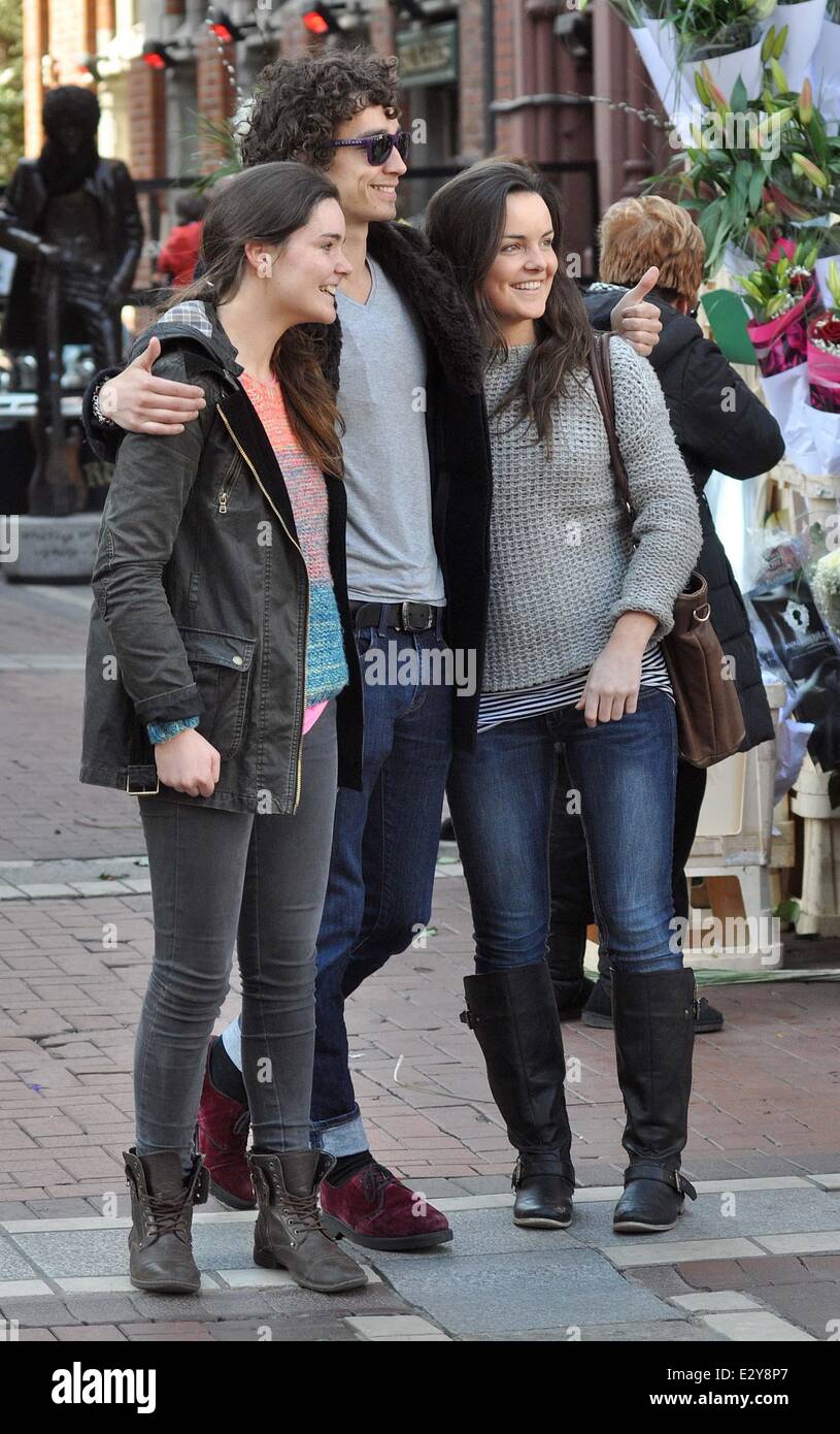 Love/Hate actor Robert Sheehan out and about with his brother, Brendan ...