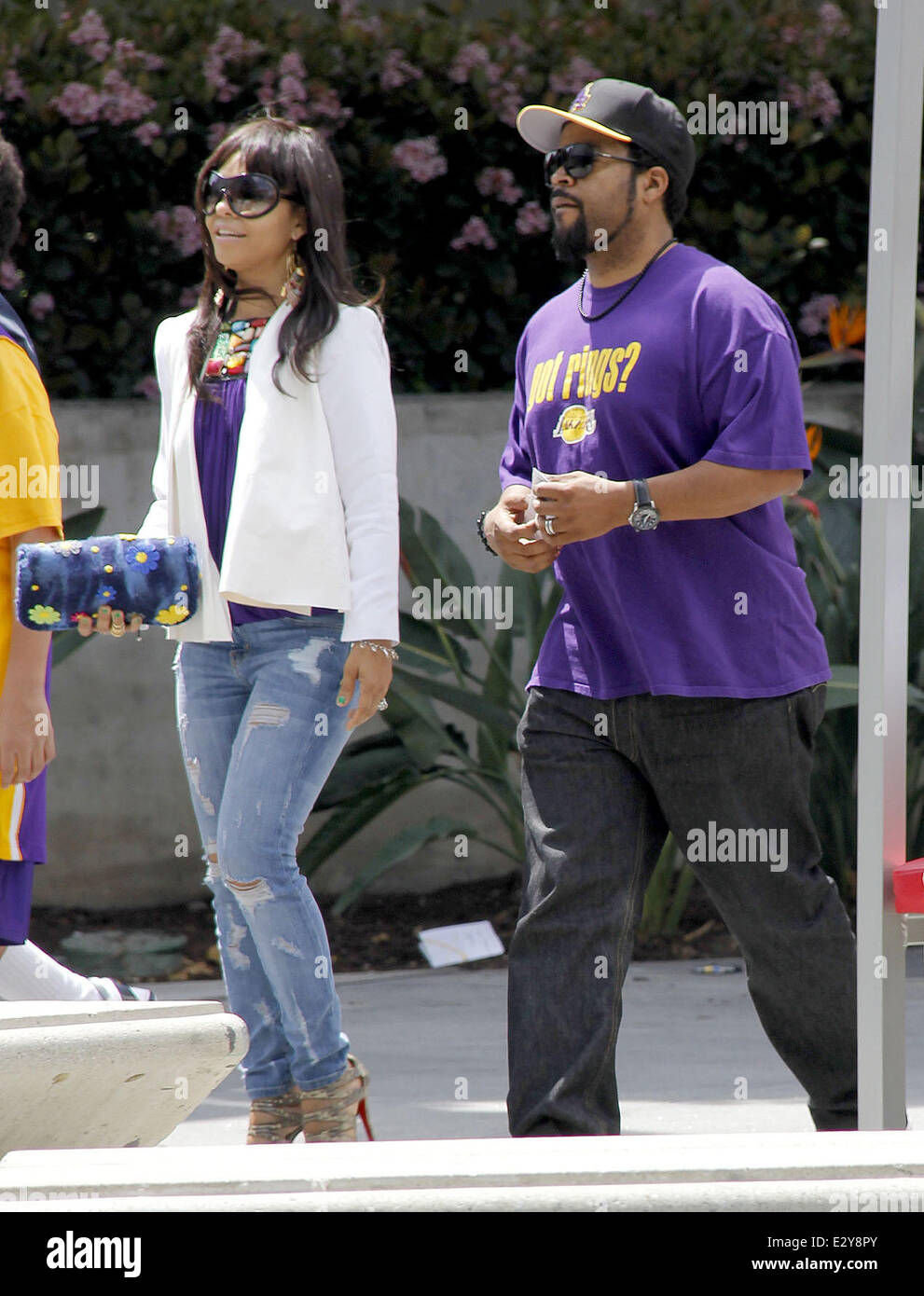 Celebrities arrive to watch the Los Angeles Lakers play the Los Angeles ...