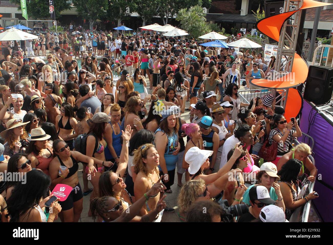 Club Skirts 'The Dinah Shore' - Day 4 Pool Party Featuring: Atmosphere ...