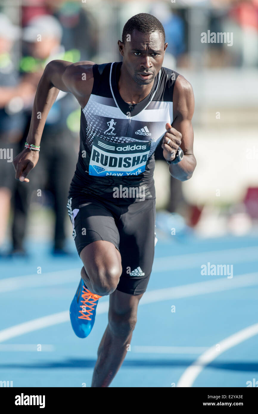 David rudisha adidas hi-res stock photography and images - Alamy