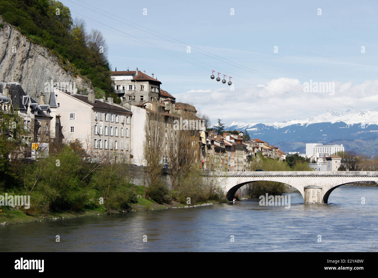 L'Isère river and la Bastille, city, Grenoble, capital of the Alps ...