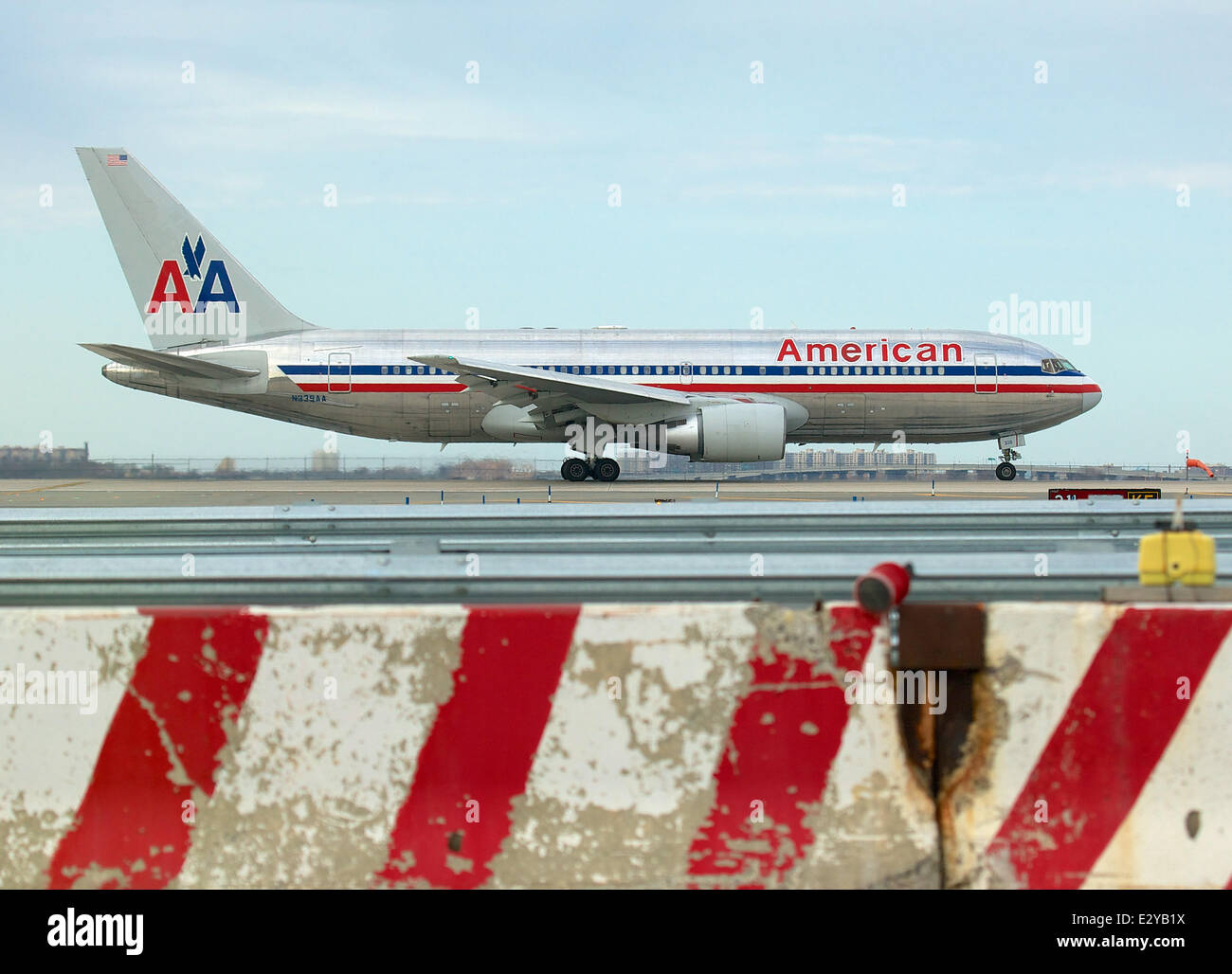 An American Airlines plane at (JFK) John F. Kennedy International ...