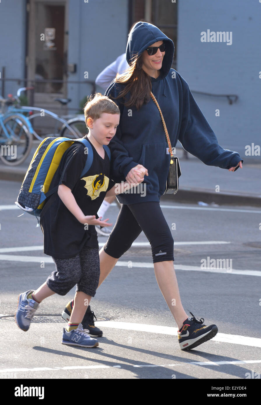 Liv Tyler takes her son Milo to school while wearing an oversized sweat ...