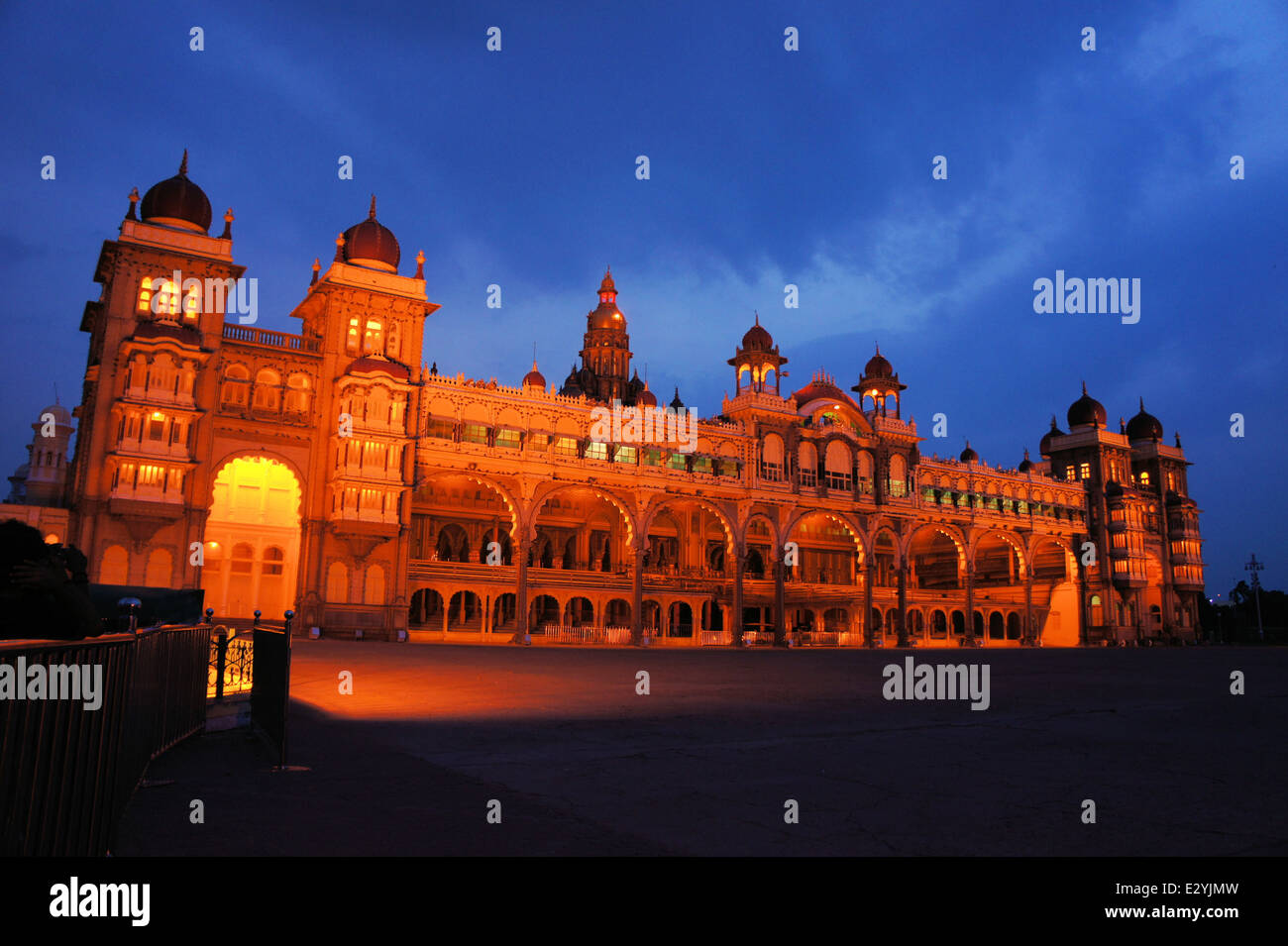 Mysore Palace in India illuminated at night Stock Photo - Alamy