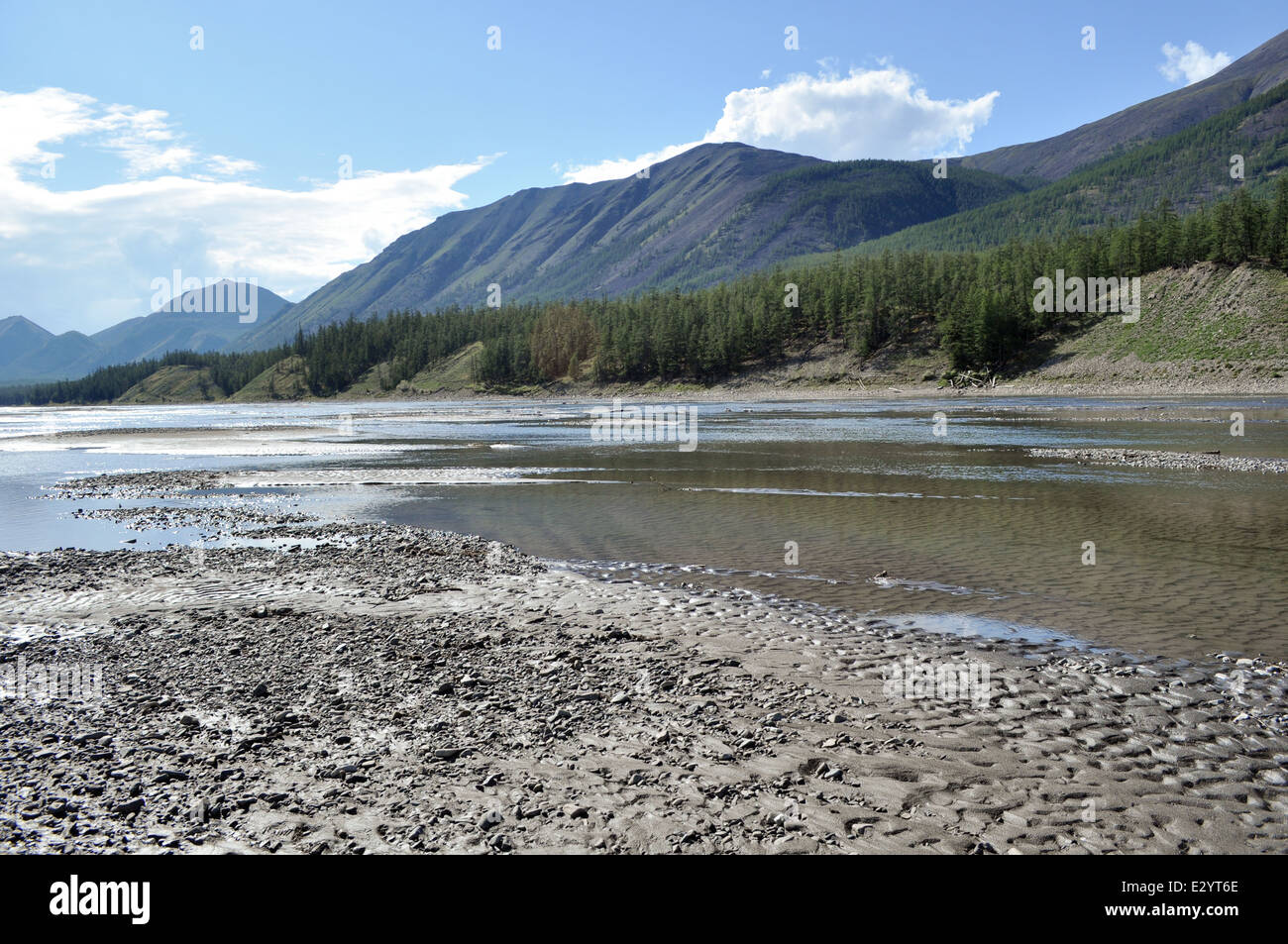 Mountain river Suntar. Landscape of the far corners of the earth in ...