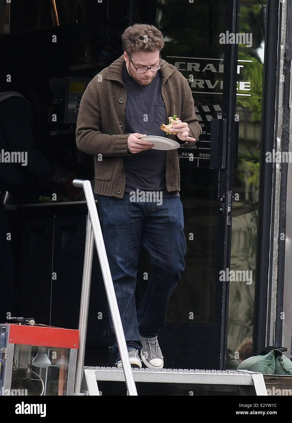 Actor Seth Rogen gets a surprise visit on his birthday from his wife ...